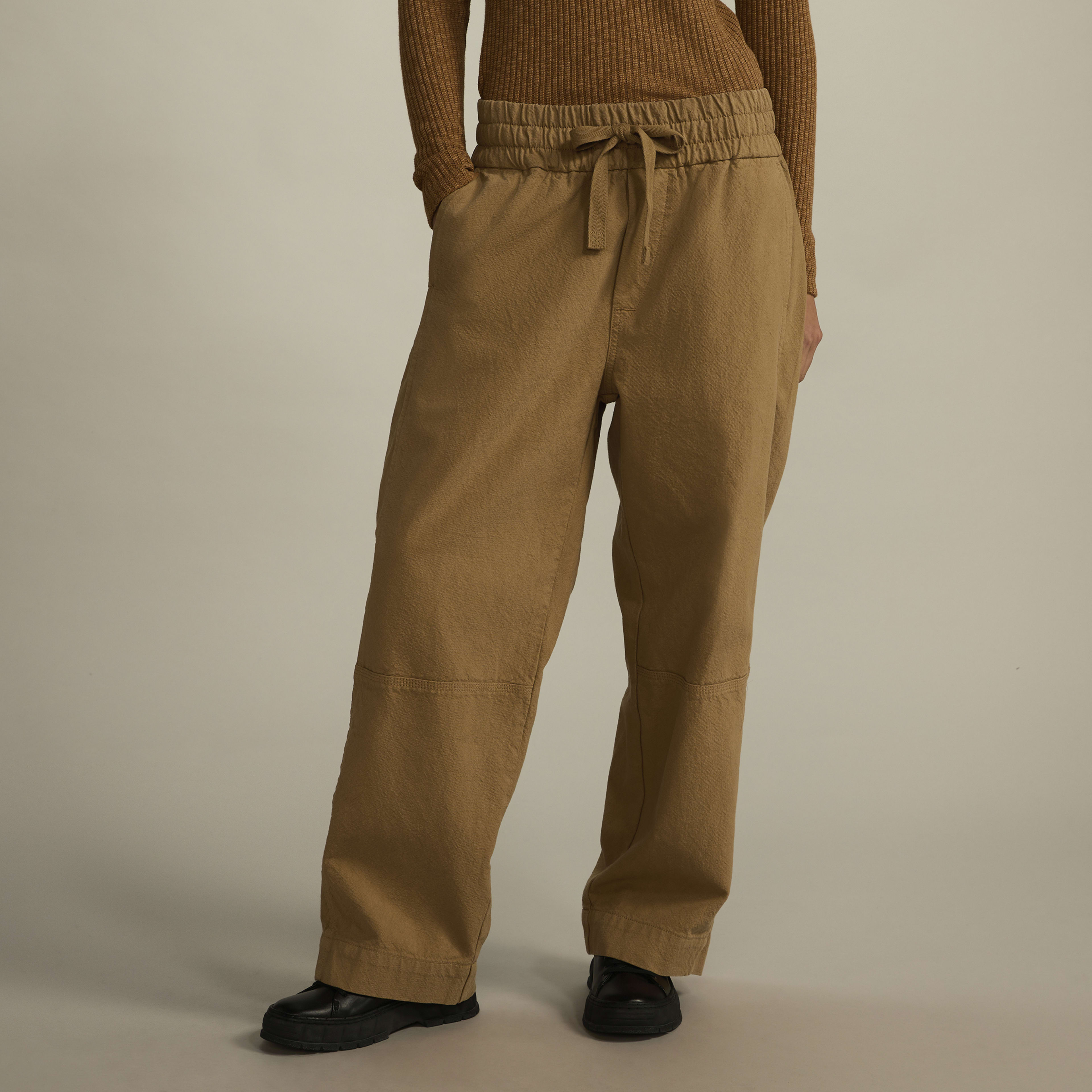 The Canvas Organic Cotton Pull-On Pant Cappuccino – Everlane