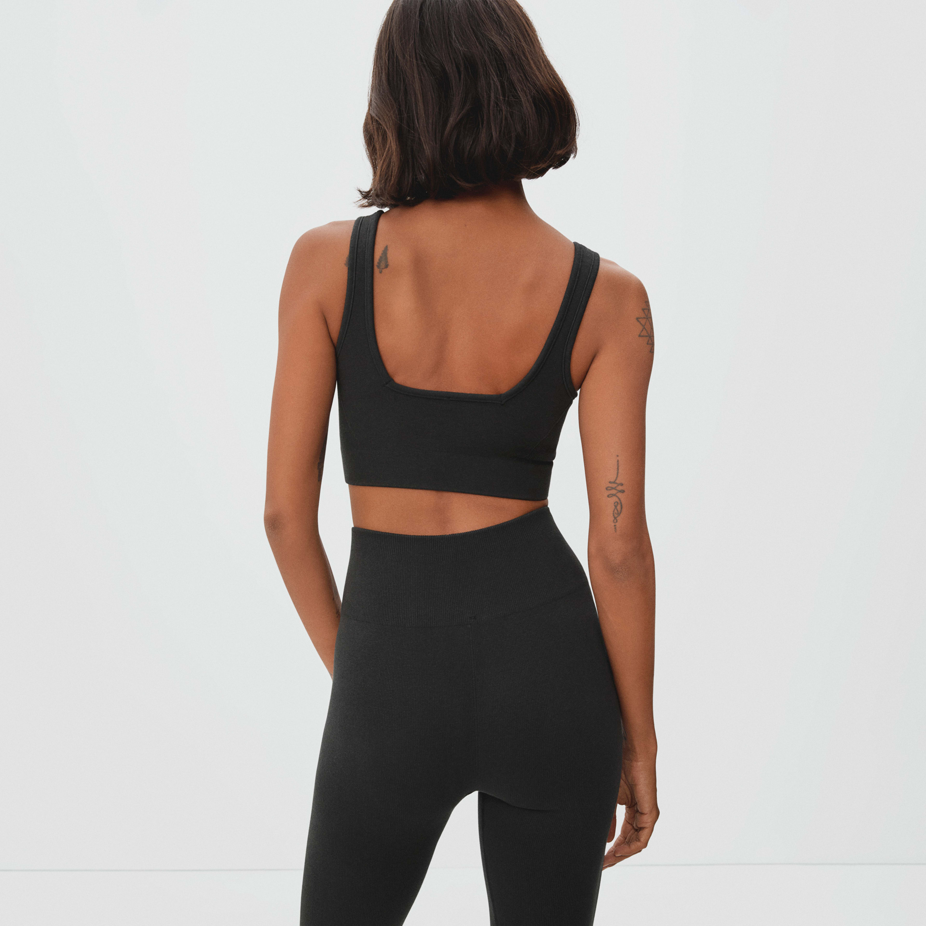 The Seamless Bra Black – Everlane