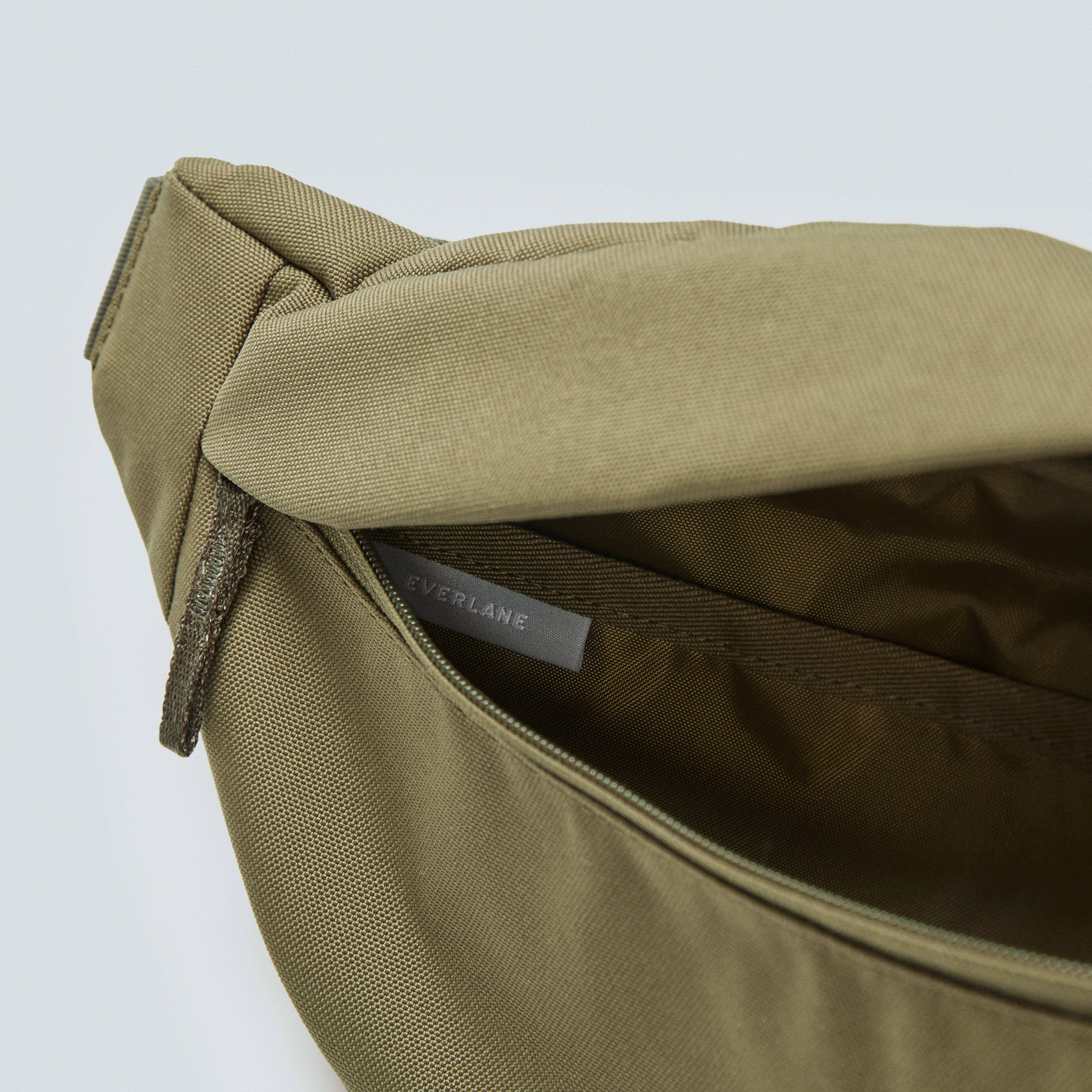 The ReNew Transit Bag Nutria / Beech – Everlane