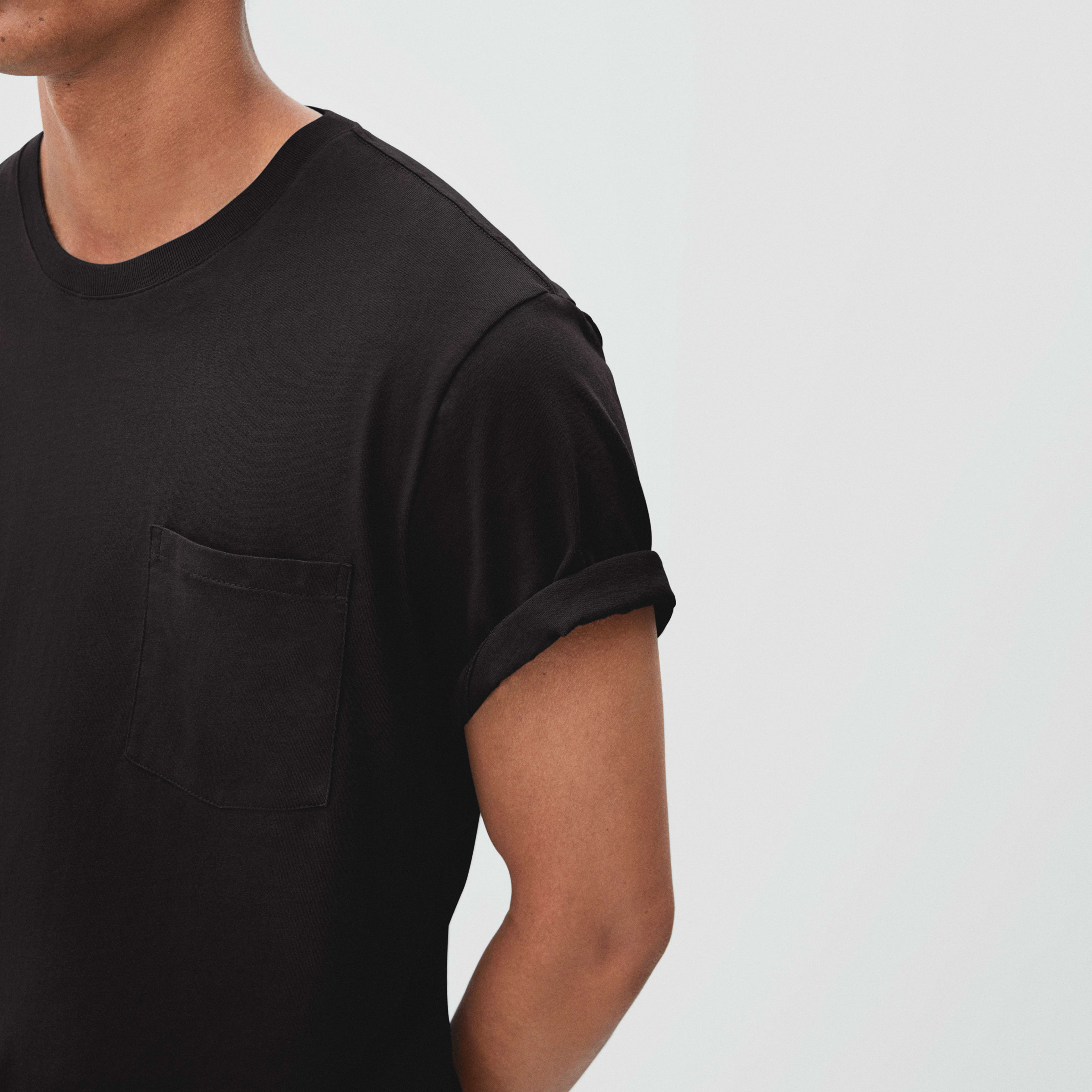 The Organic Cotton Pocket Tee | Uniform Black – Everlane