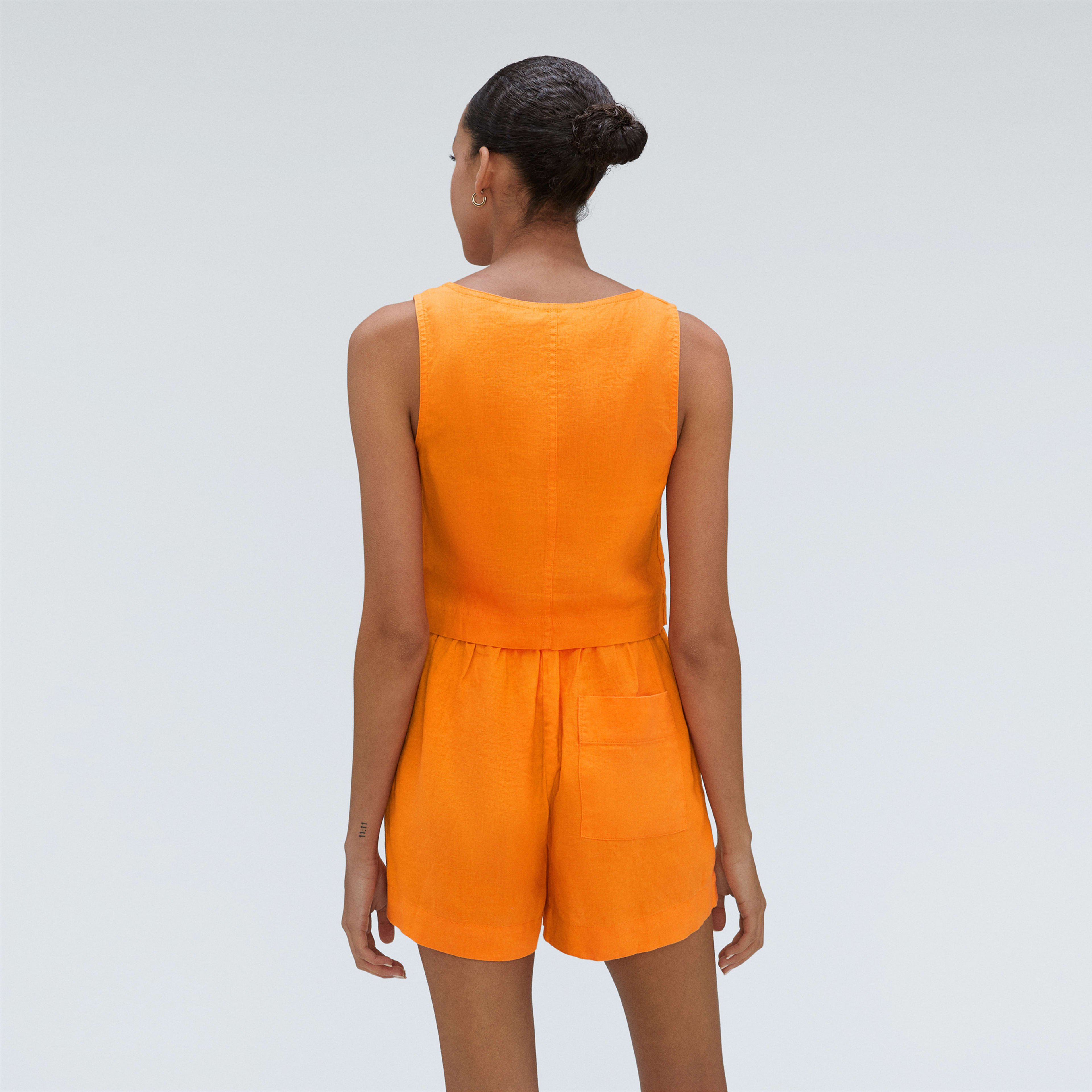 The Linen Button-Front Crop Tank Turmeric – Everlane