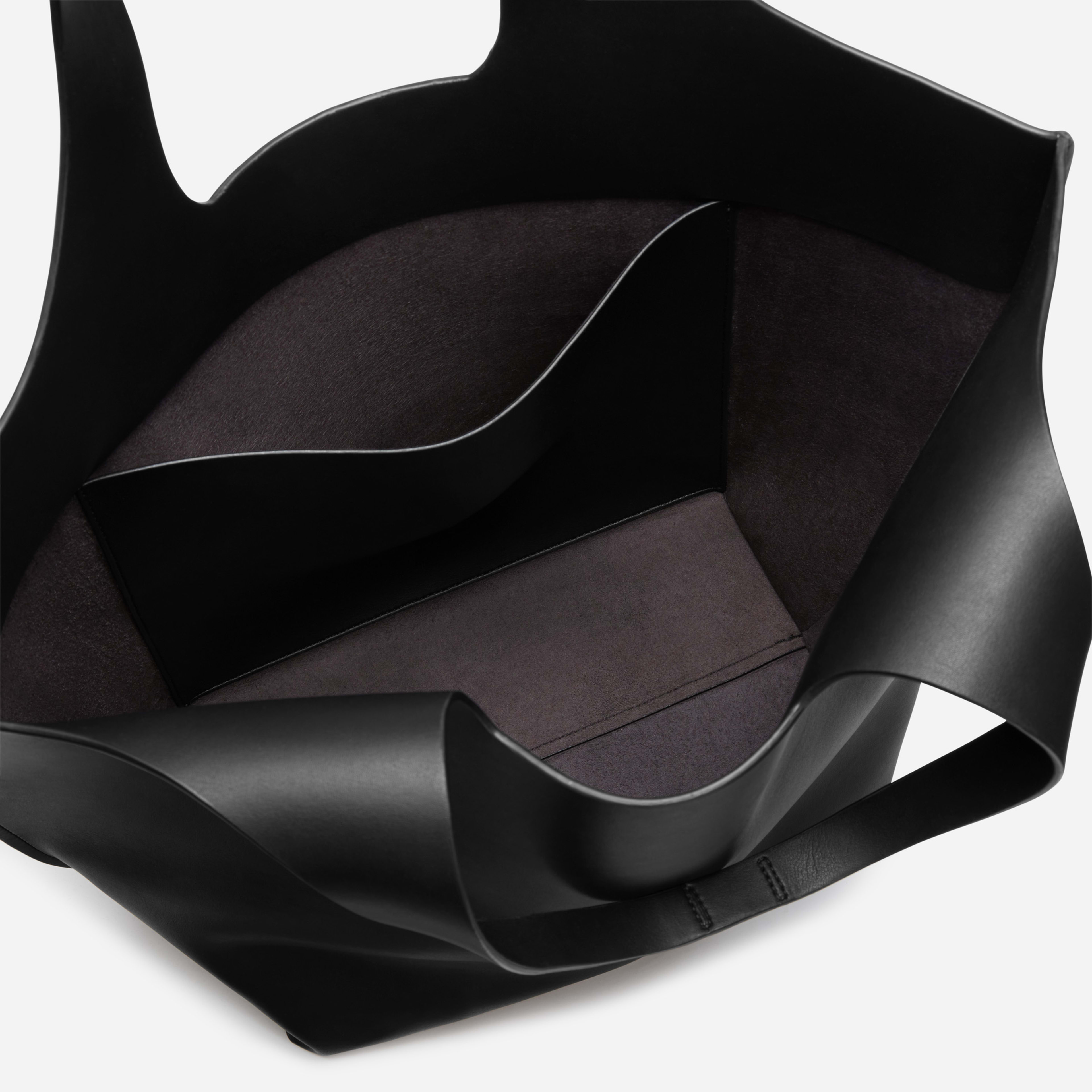 The Cactus Triangle Tote Black – Everlane