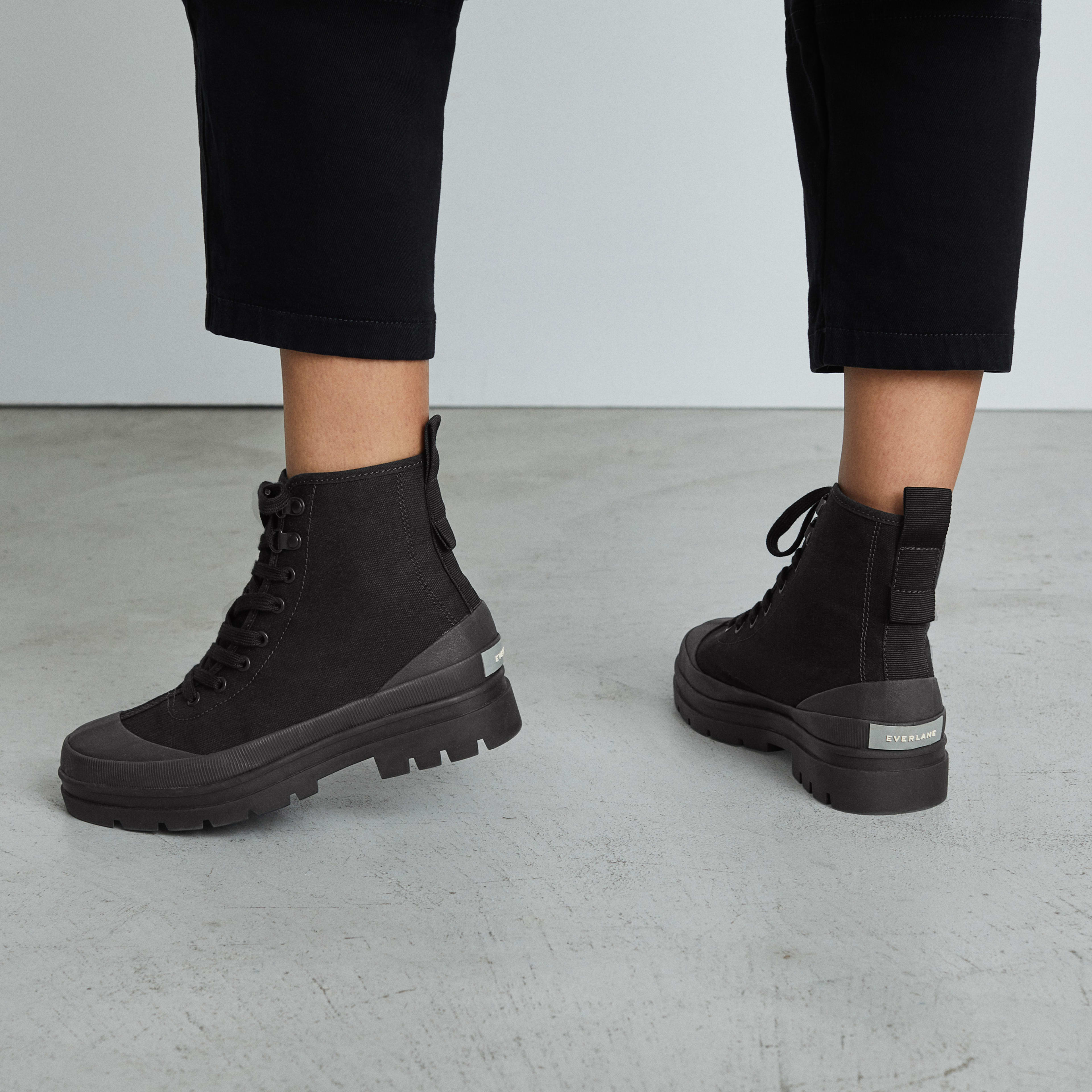 The Canvas Utility Boot Black – Everlane
