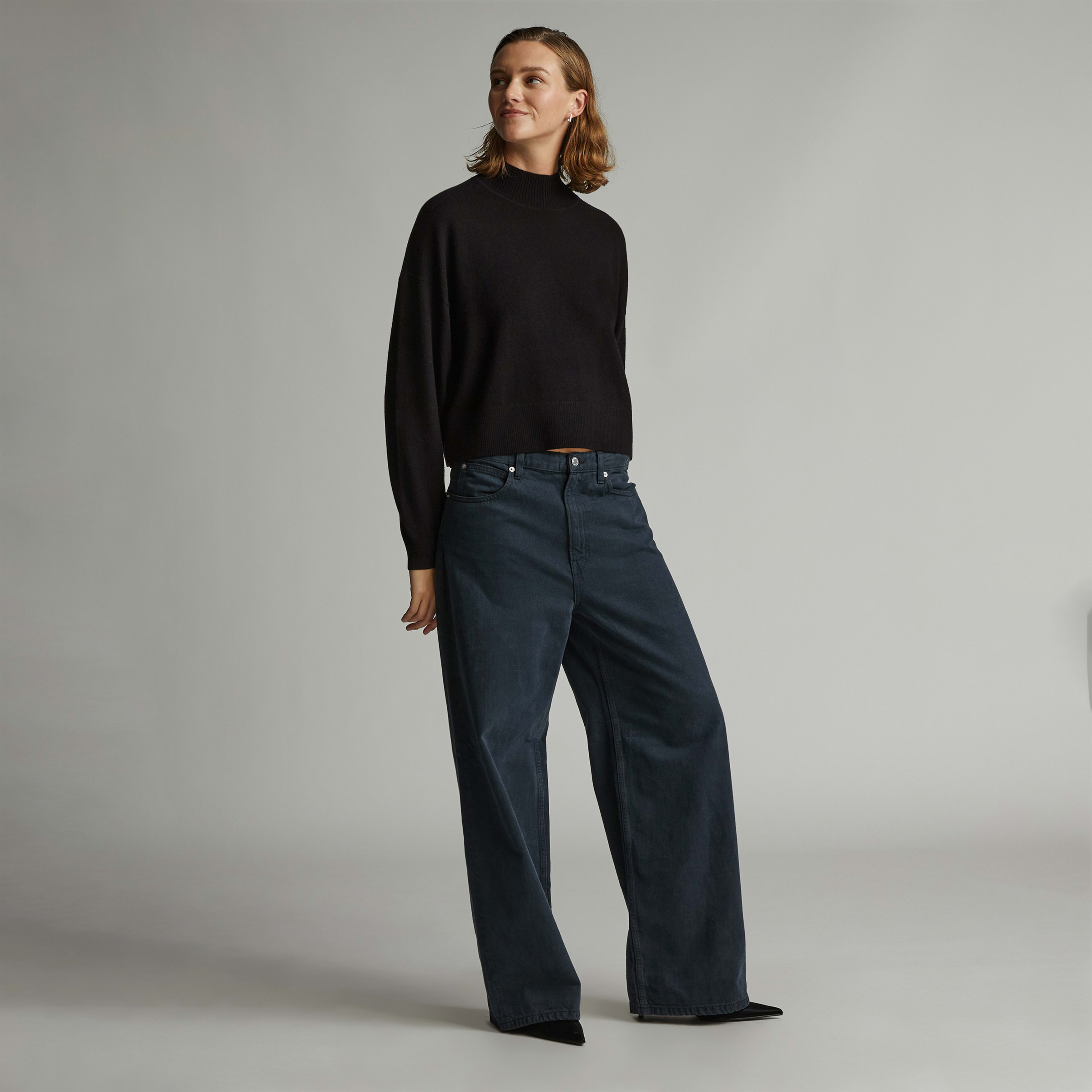 The Luxe Merino Turtleneck Black – Everlane