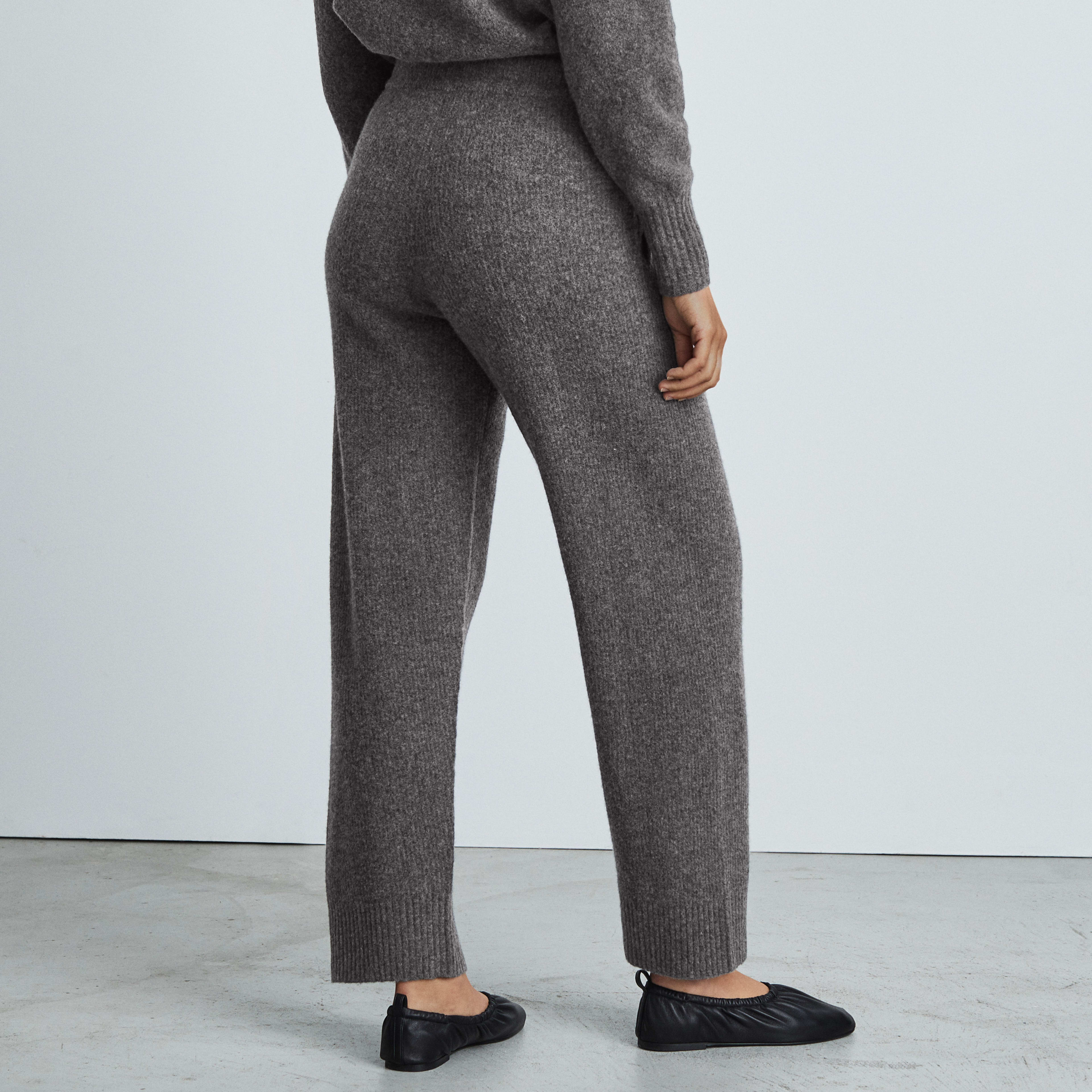 The Cozy-Stretch Wide-Leg Sweatpant Heathered Charcoal – Everlane
