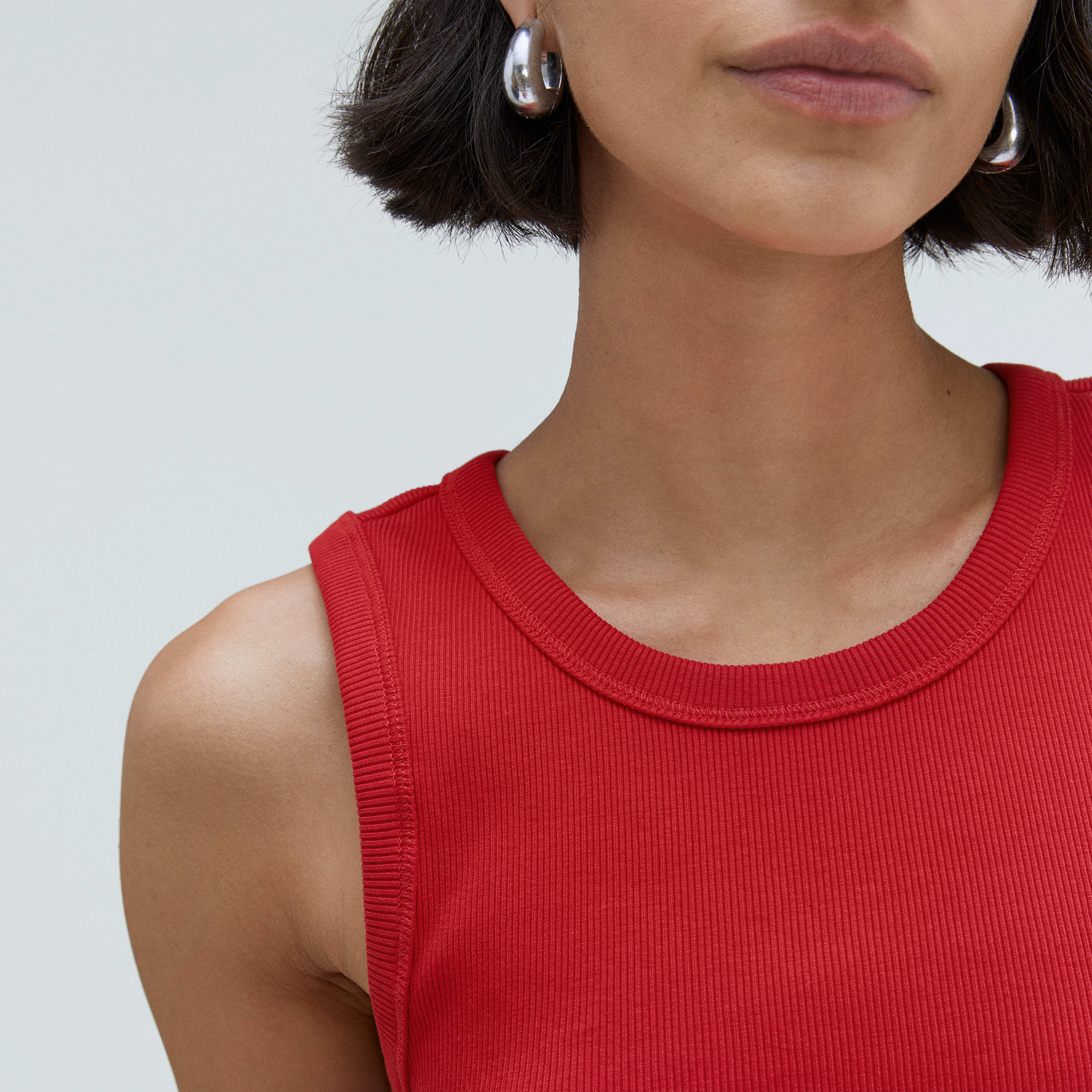 The Ribbed Cutout Tank Ruby – Everlane
