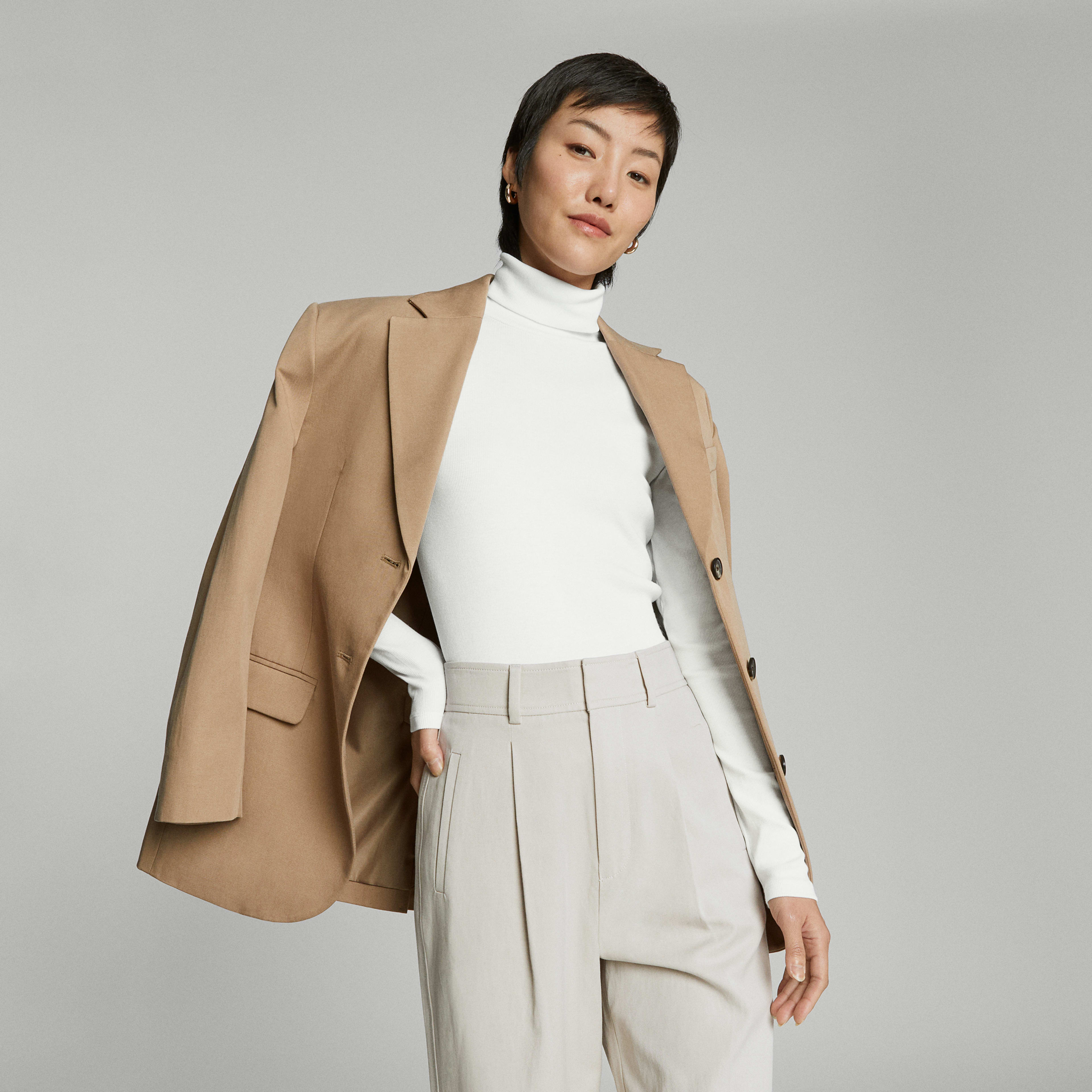 The Pima Micro-Rib Turtleneck White – Everlane