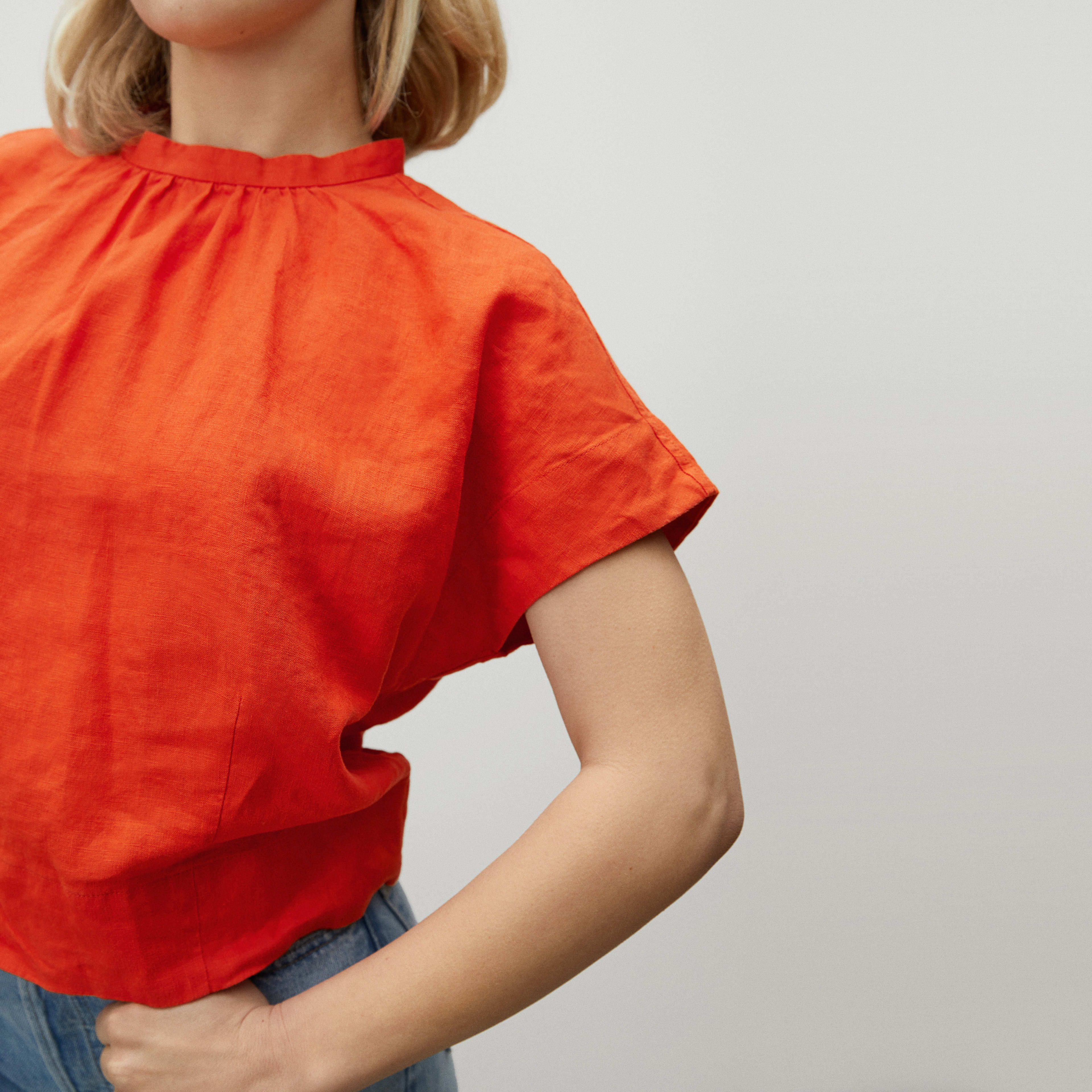 The Linen Drape Top Cayenne – Everlane
