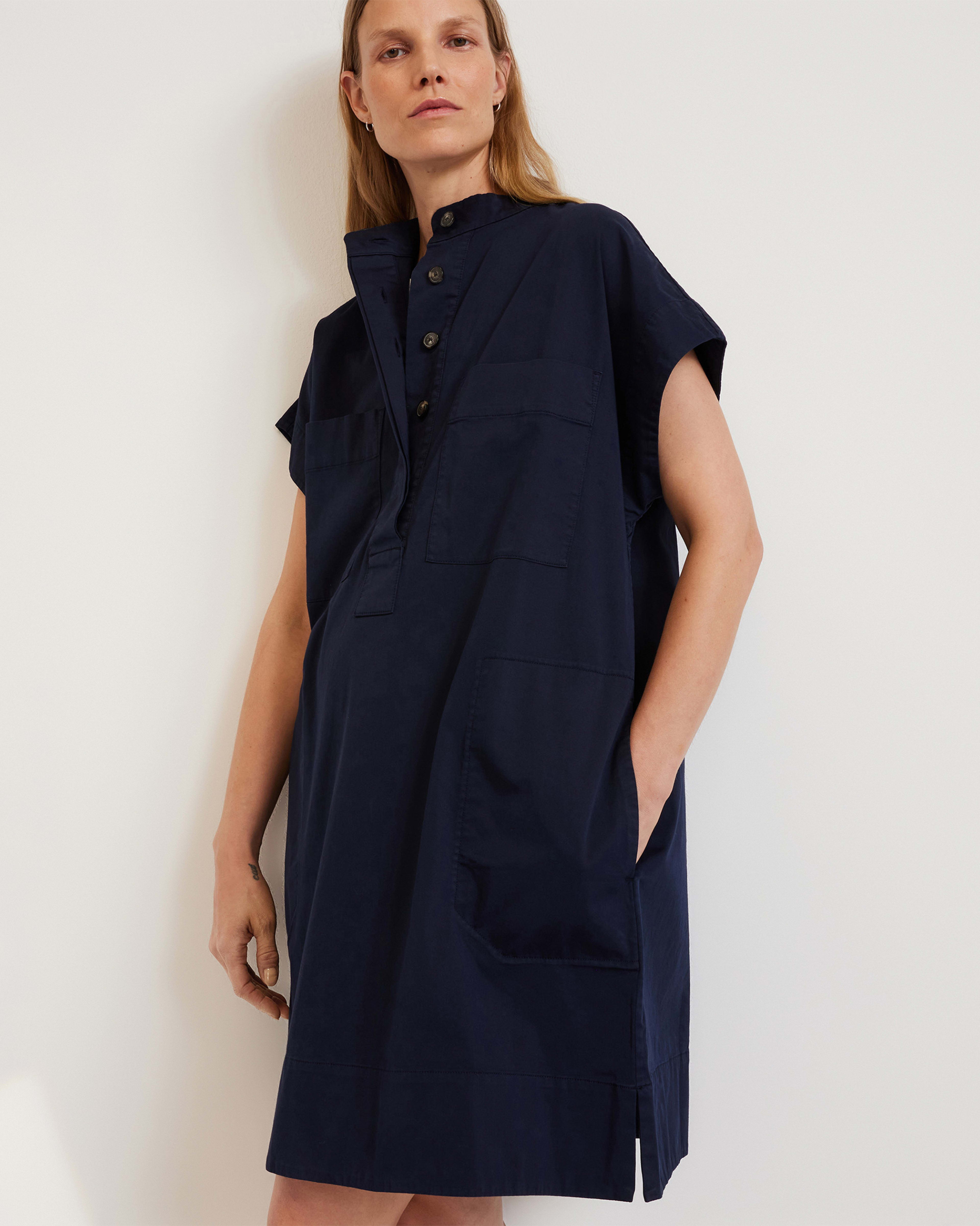 The Easy Workwear Dress Navy – Everlane