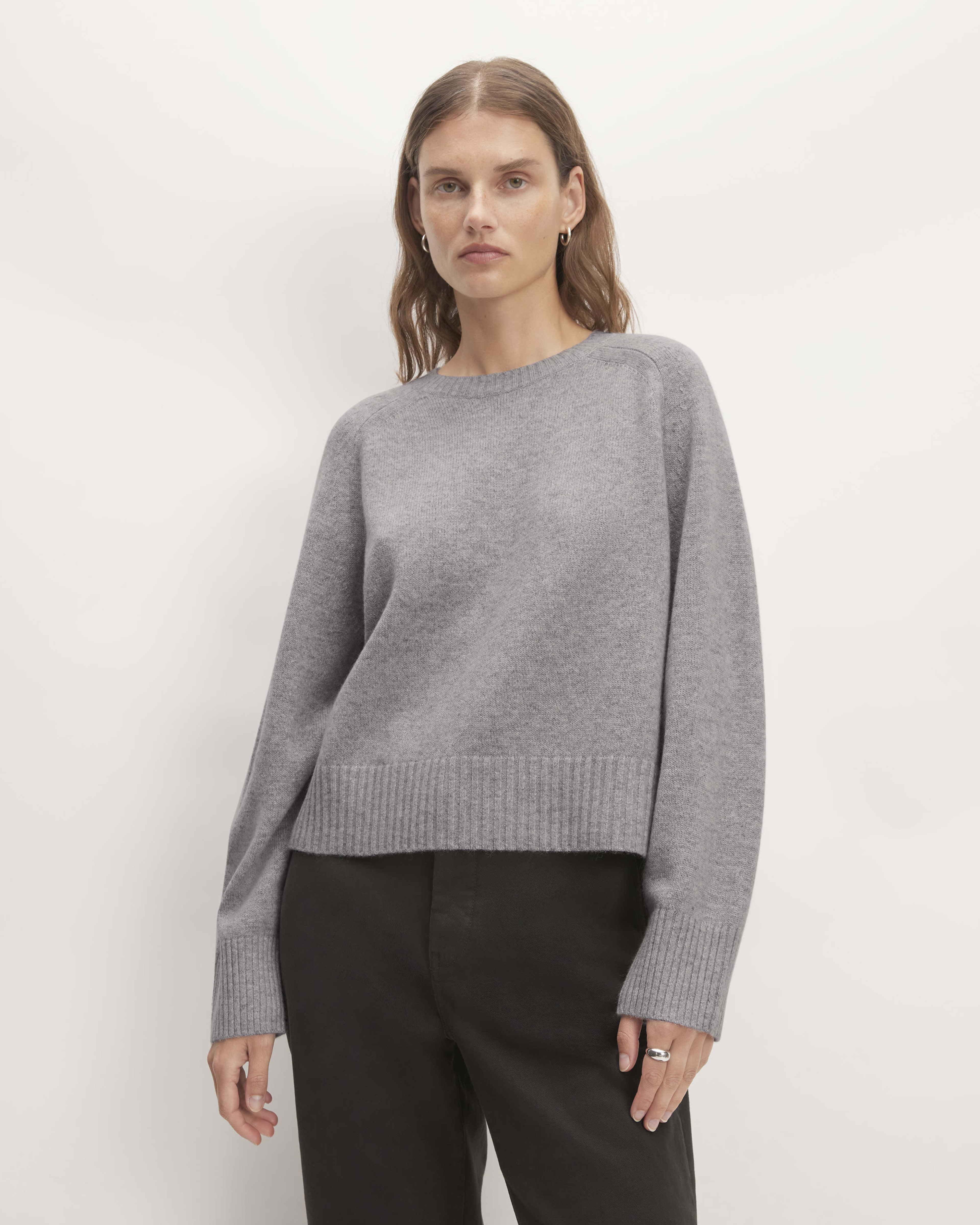 The Cashmere Boxy Crew Sweater Heathered Grey – Everlane