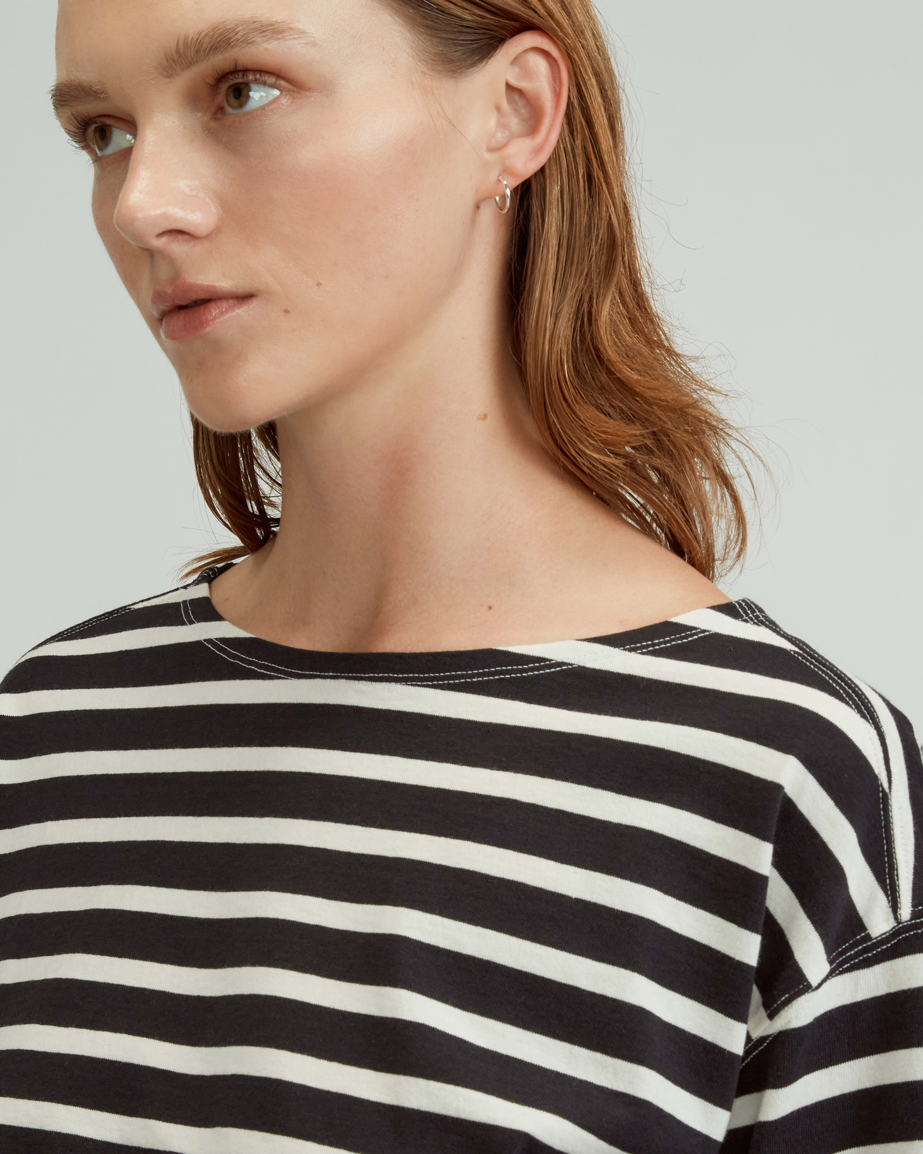 The Modern Breton Tee Black / Canvas Tan – Everlane