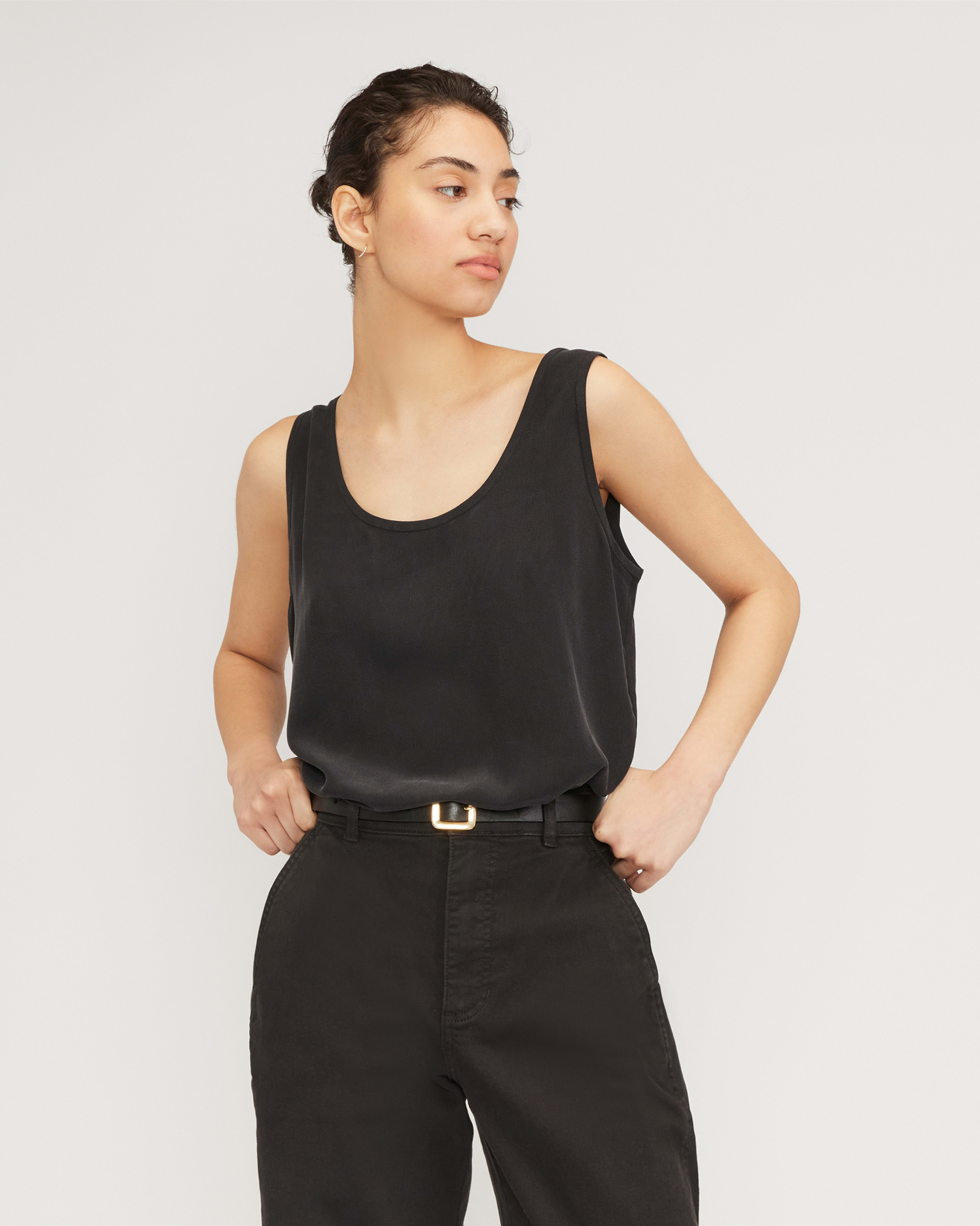 The Clean Silk Scoop-Neck Tank Black – Everlane