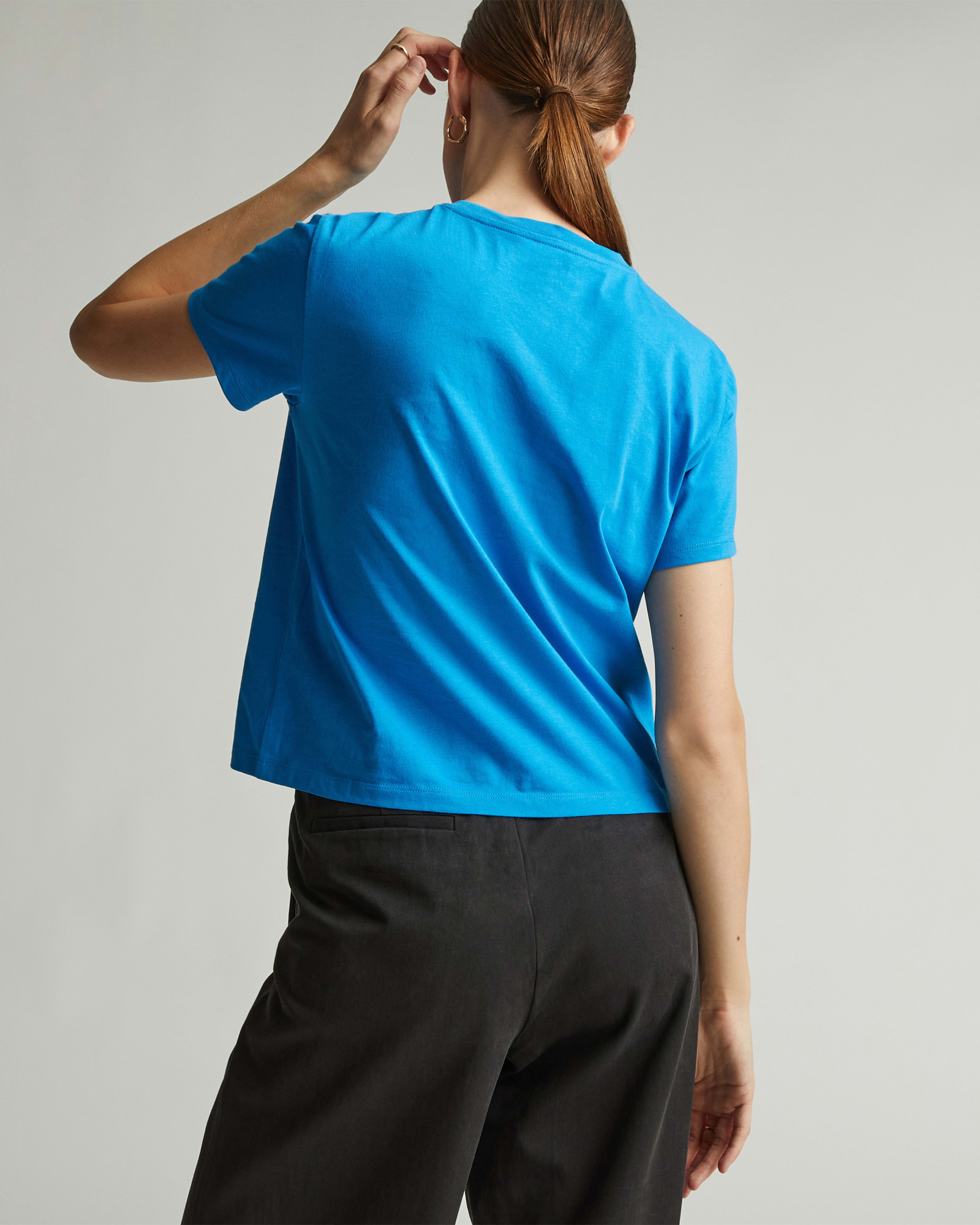 The Organic Cotton Box-Cut Tee Brilliant Blue – Everlane