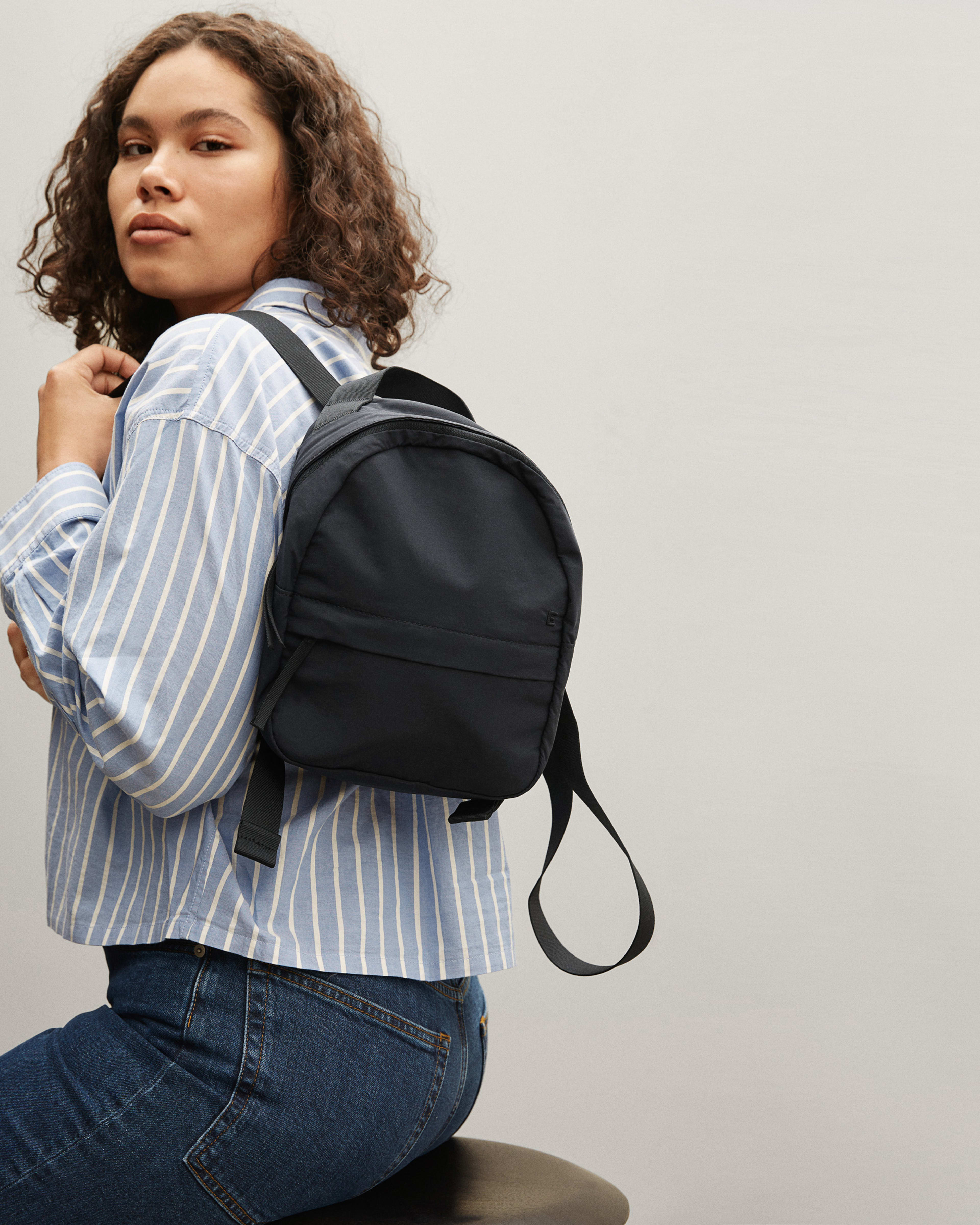 The Mini Backpack Black – Everlane
