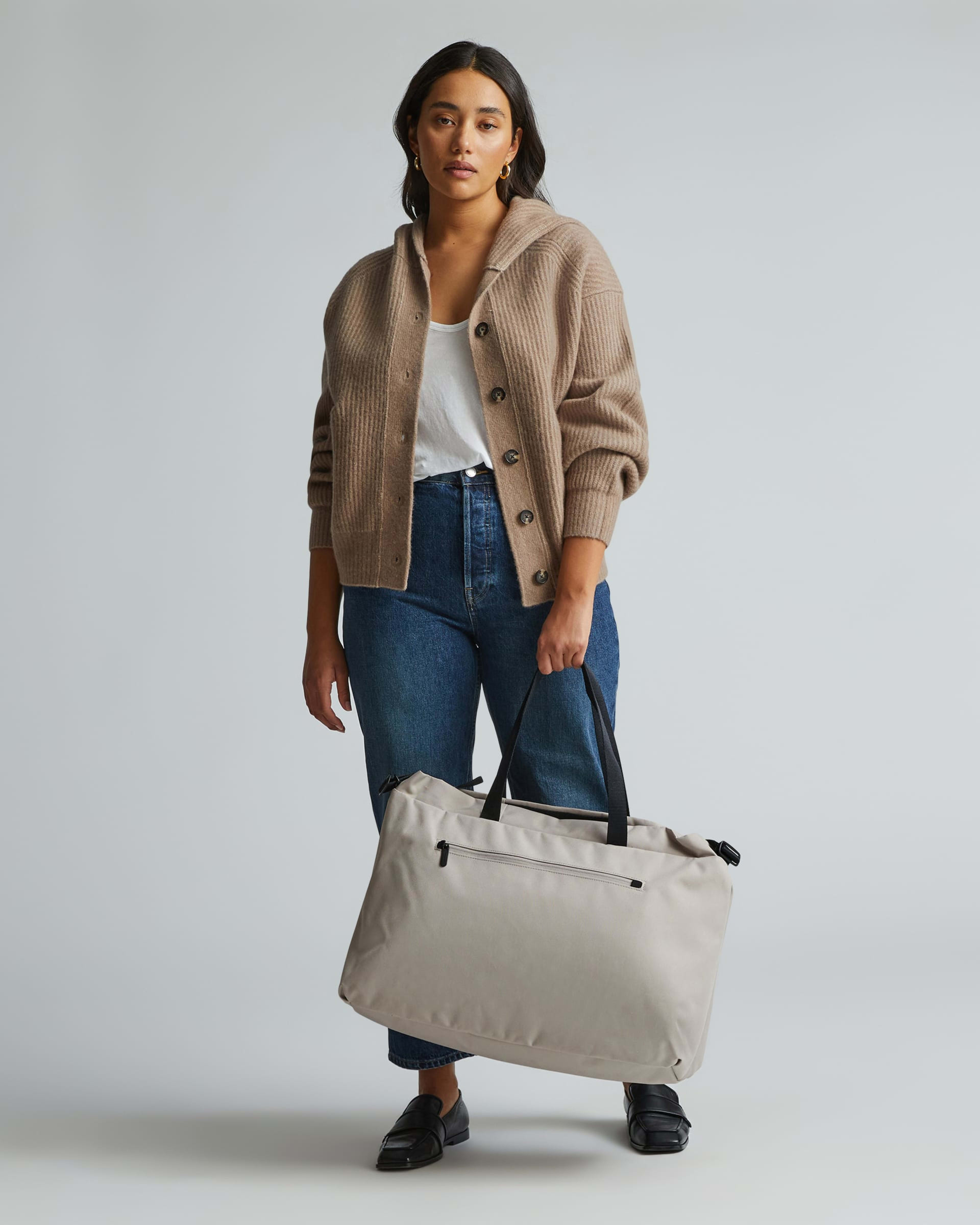 The ReNew Transit Weekender Warm Quartz – Everlane