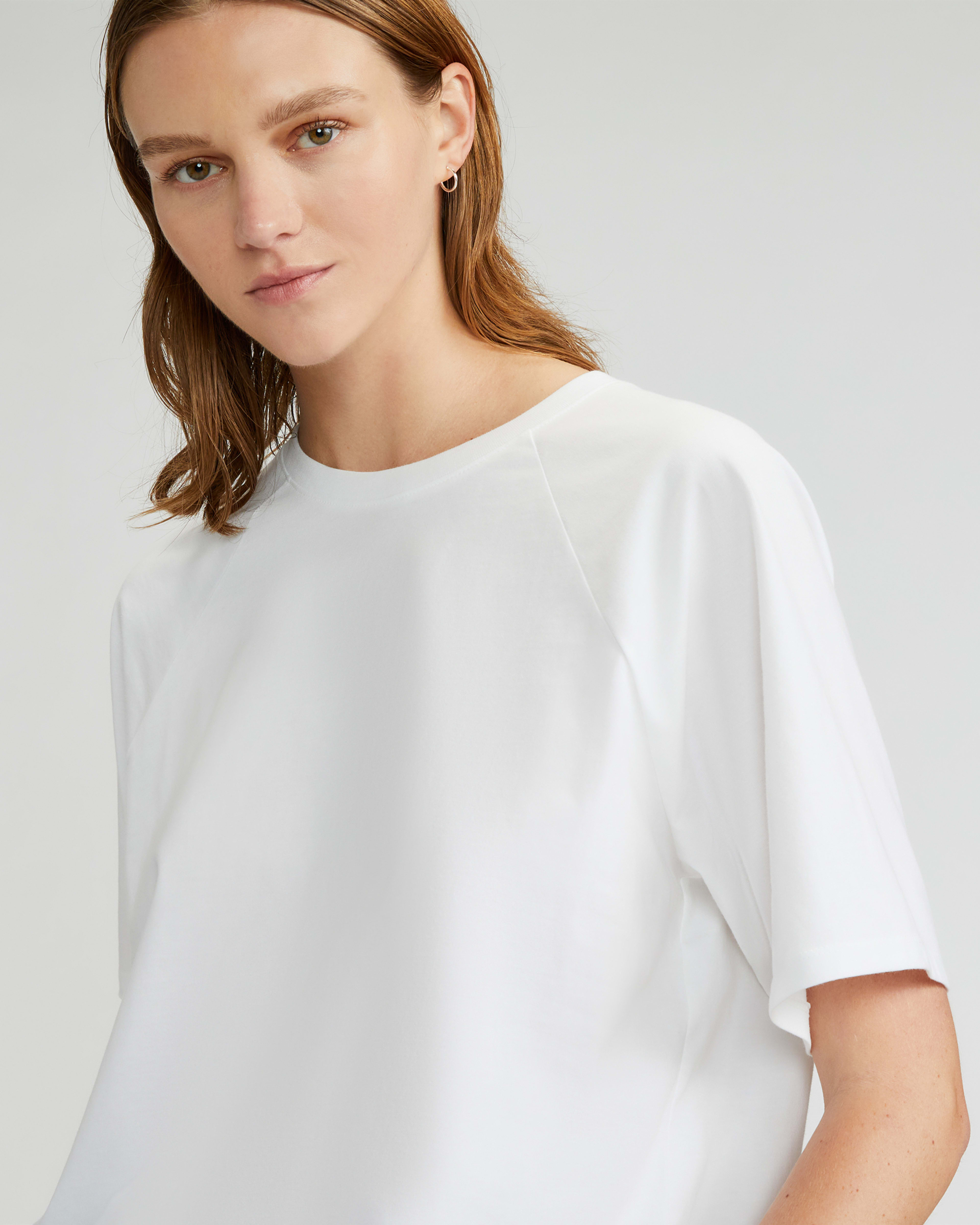 The Organic Cotton Raglan Tee White – Everlane