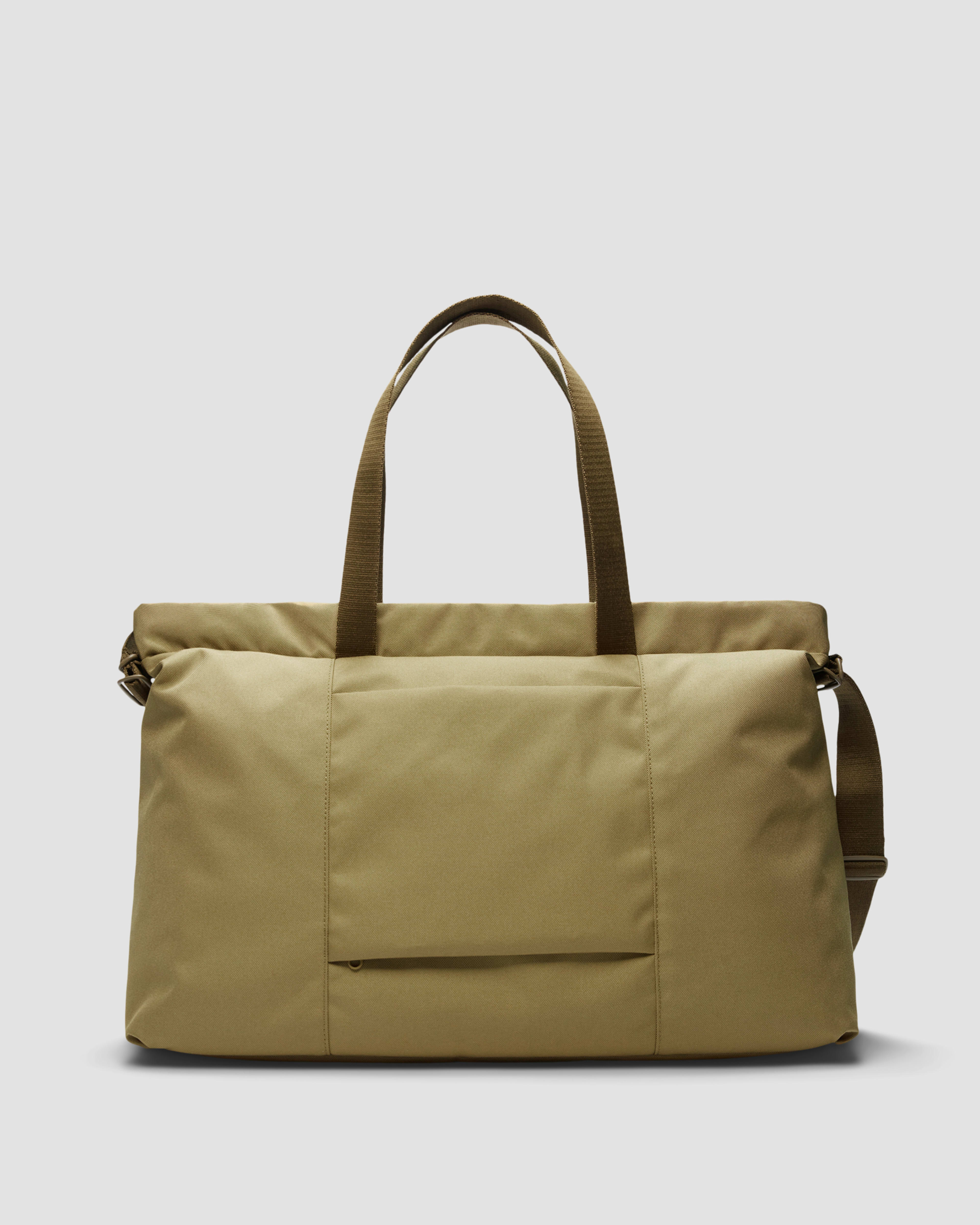 The ReNew Transit Weekender Nutria – Everlane