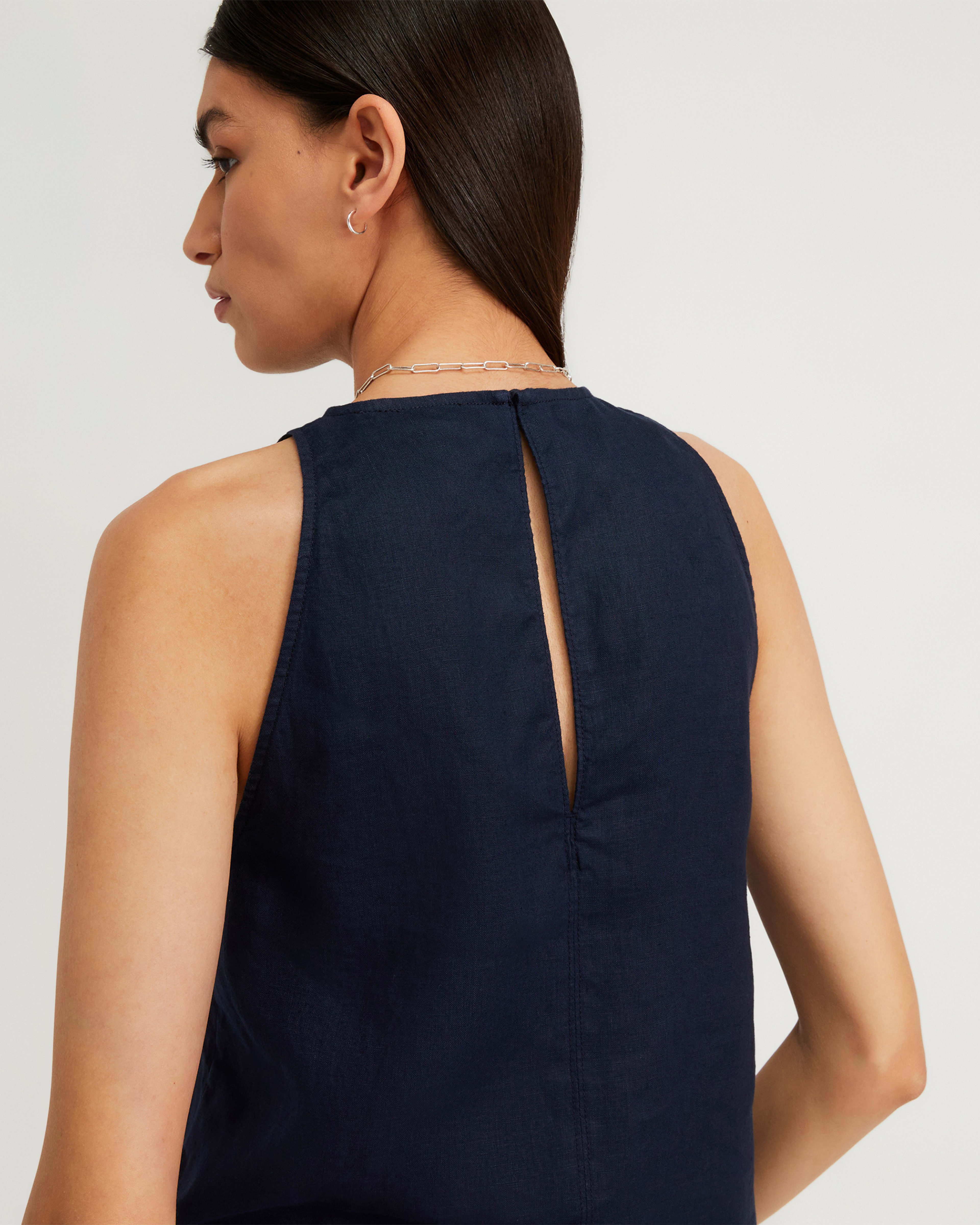 The Linen High-Neck Tank Navy – Everlane