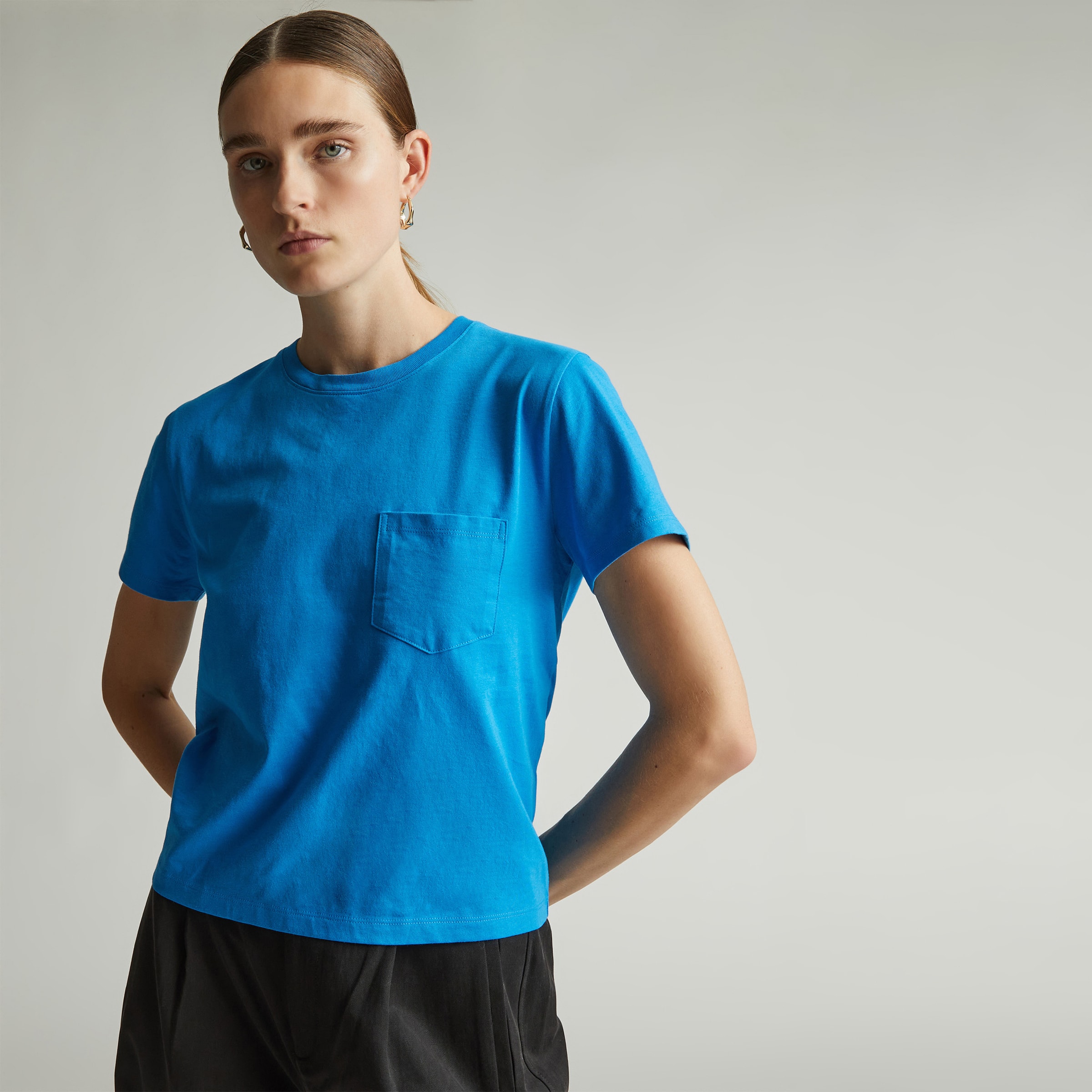 The Organic Cotton Box-Cut Tee Brilliant Blue – Everlane