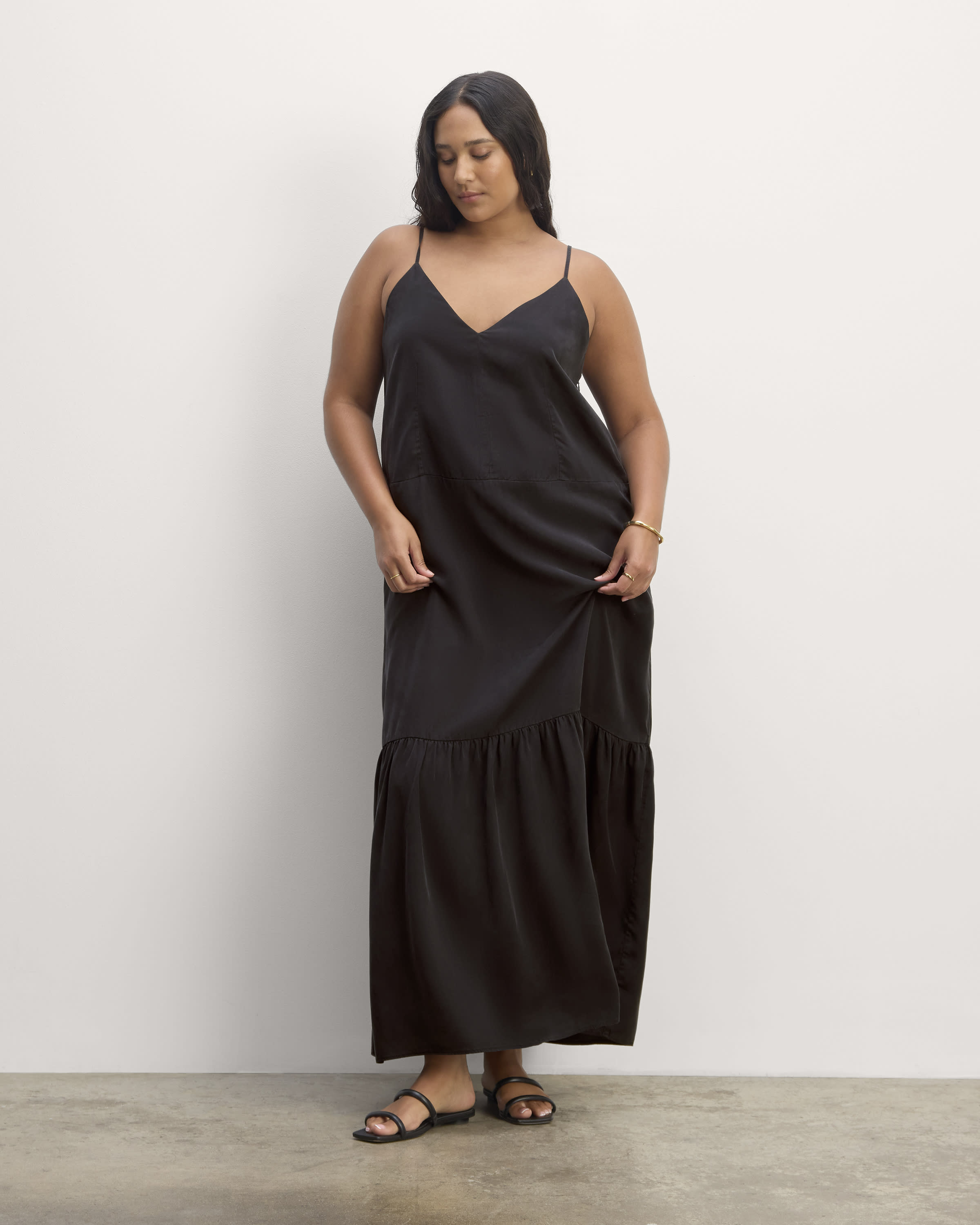 The Long Weekend Dress in Butterlite Black – Everlane