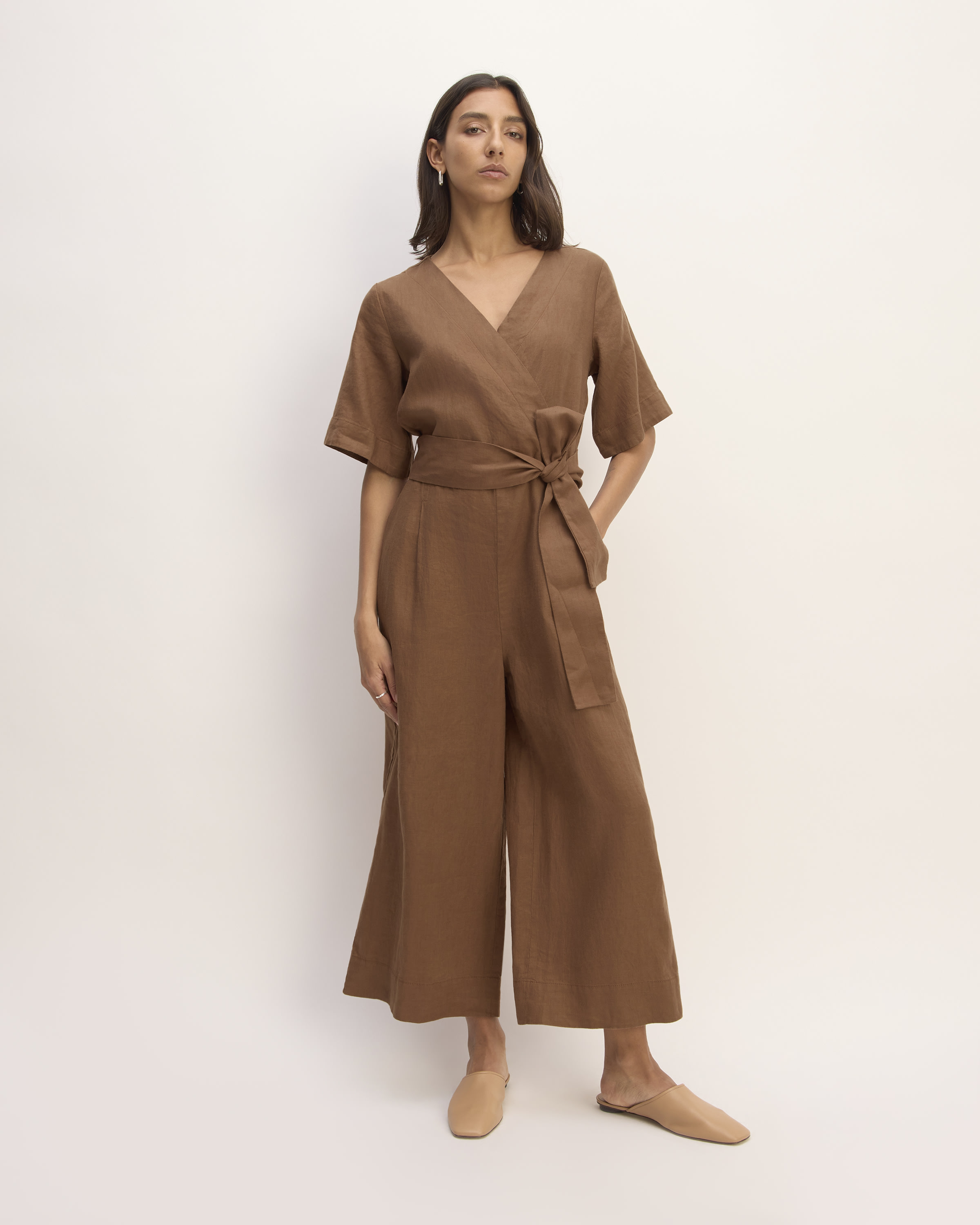 The Wrap Jumpsuit in Linen Carob Brown – Everlane