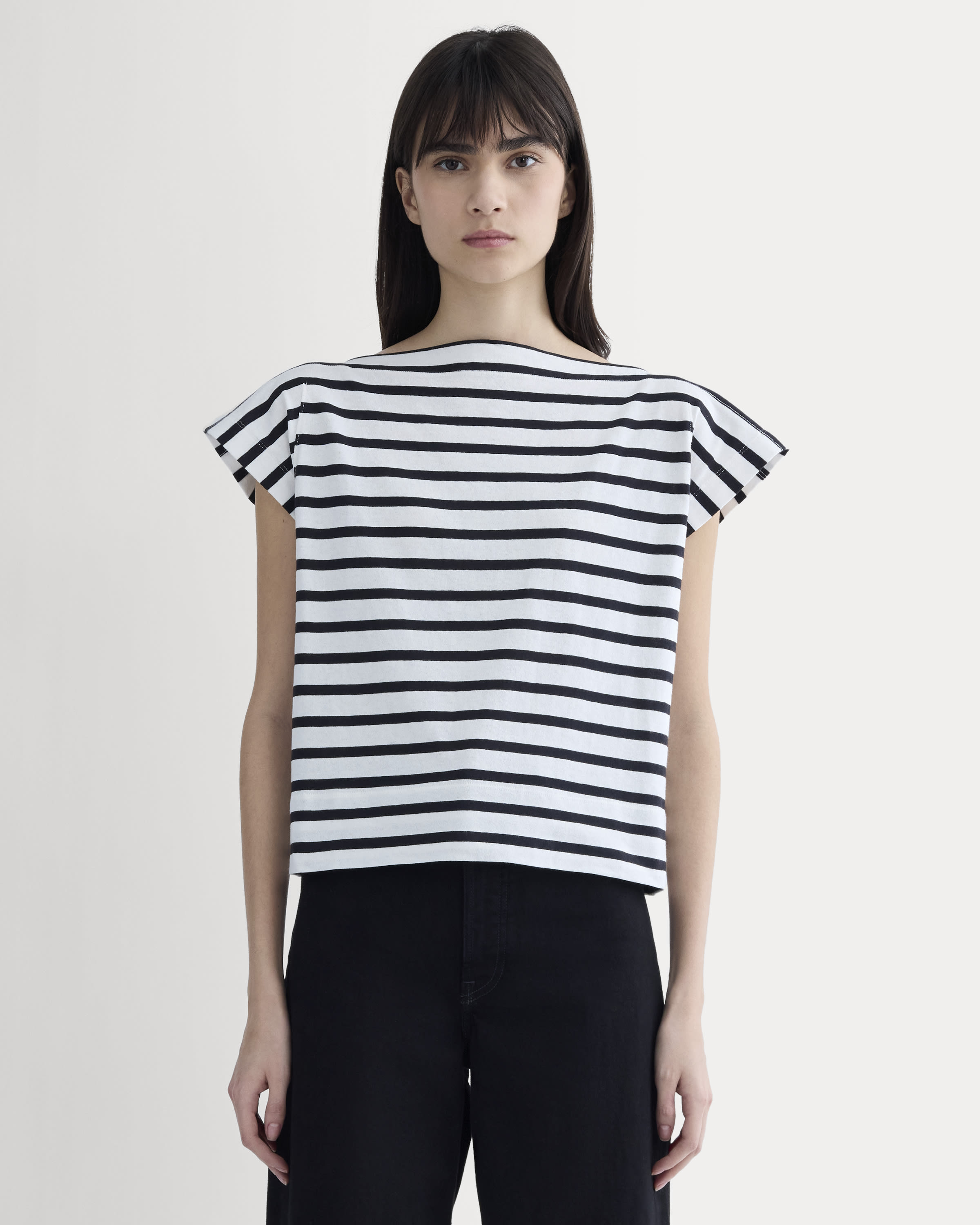 The Oversized Muscle Tee Bone / Black – Everlane