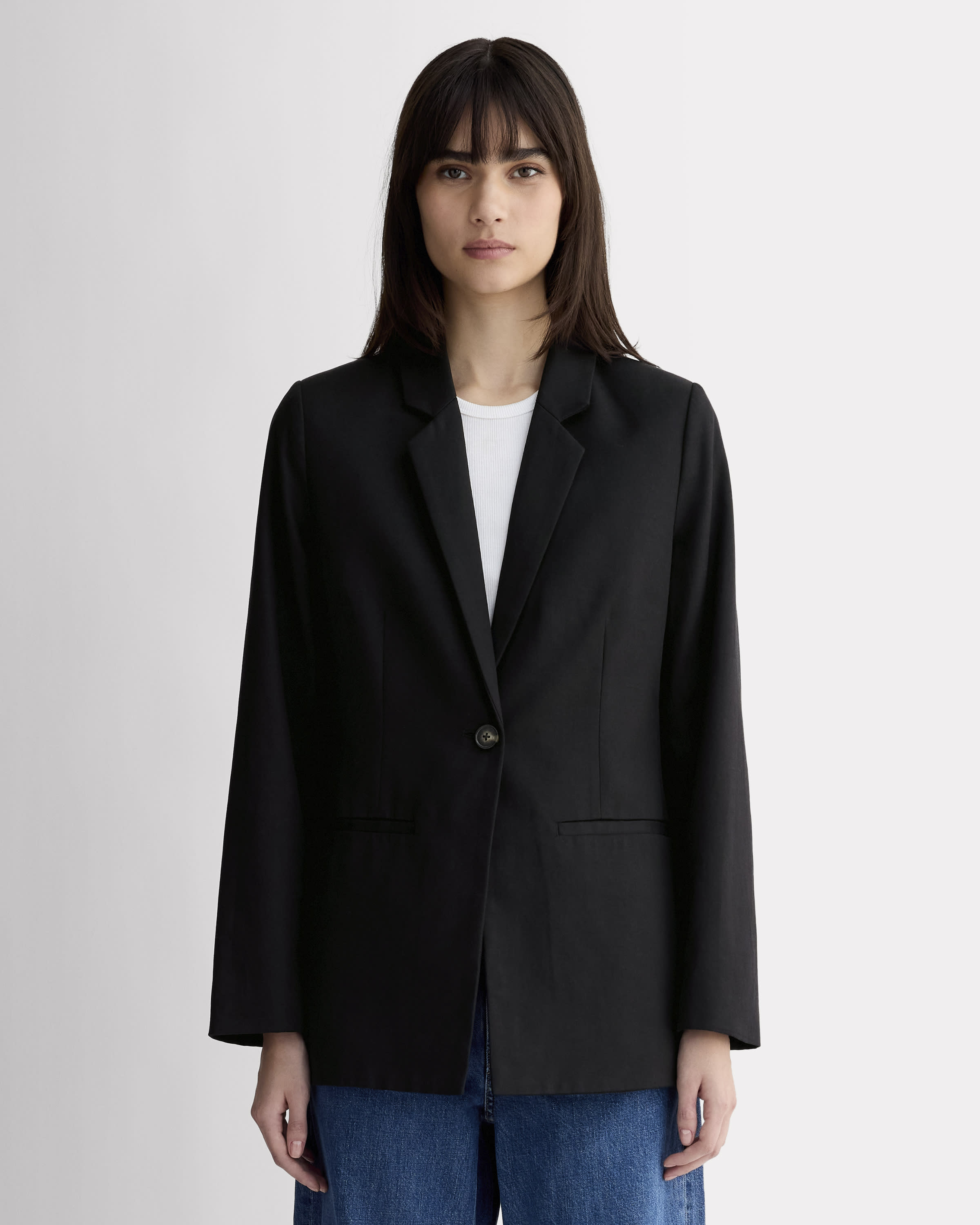The Relaxed Blazer in Buttersmooth Black – Everlane