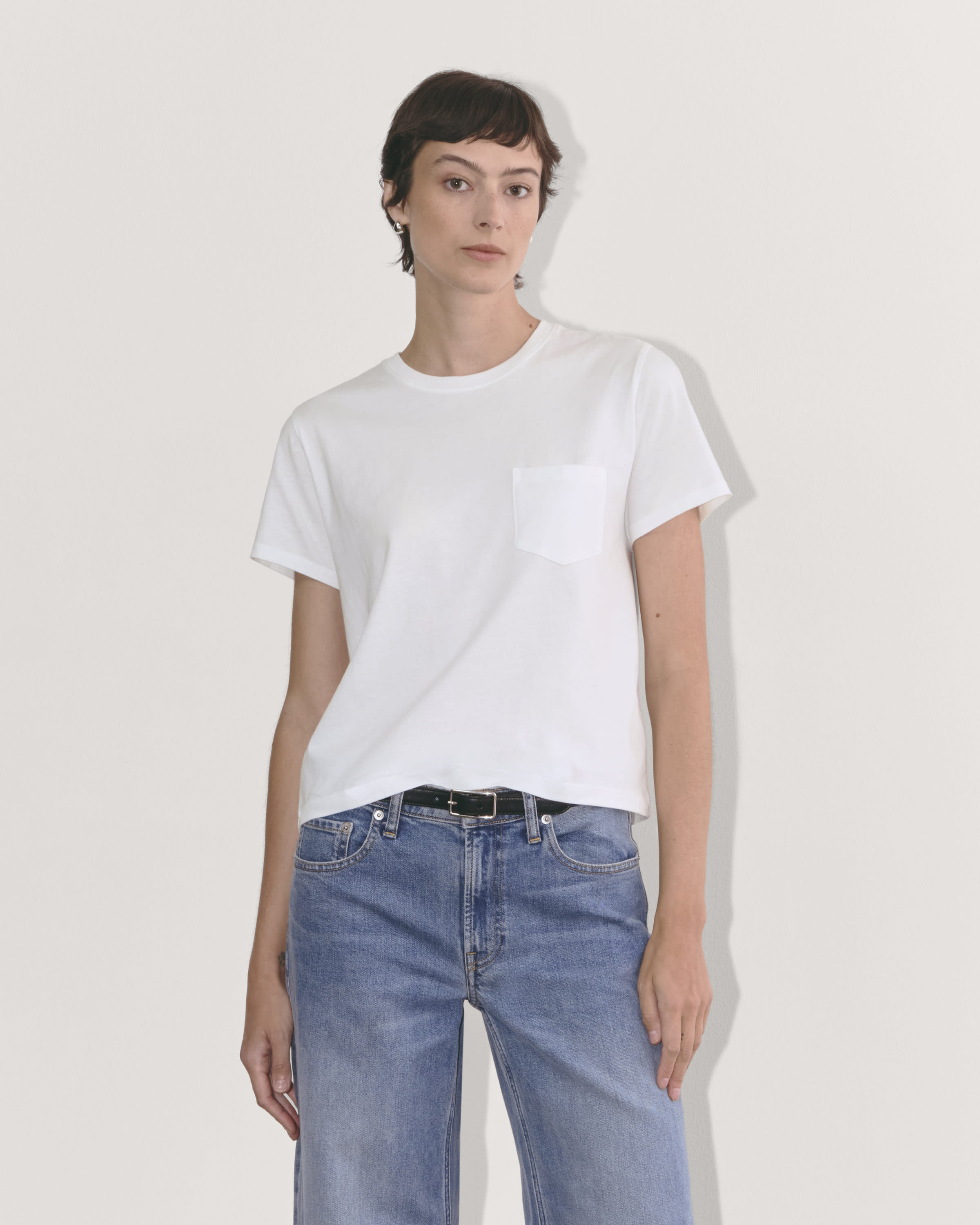 The Box-Cut Tee in Essential Cotton White – Everlane
