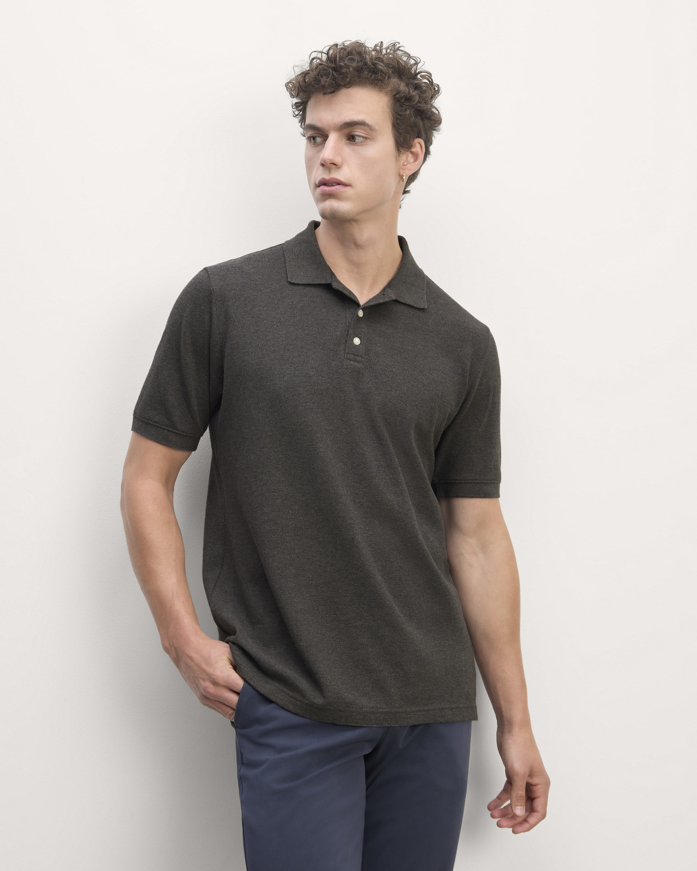 The Pique Polo Heathered Graphite – Everlane