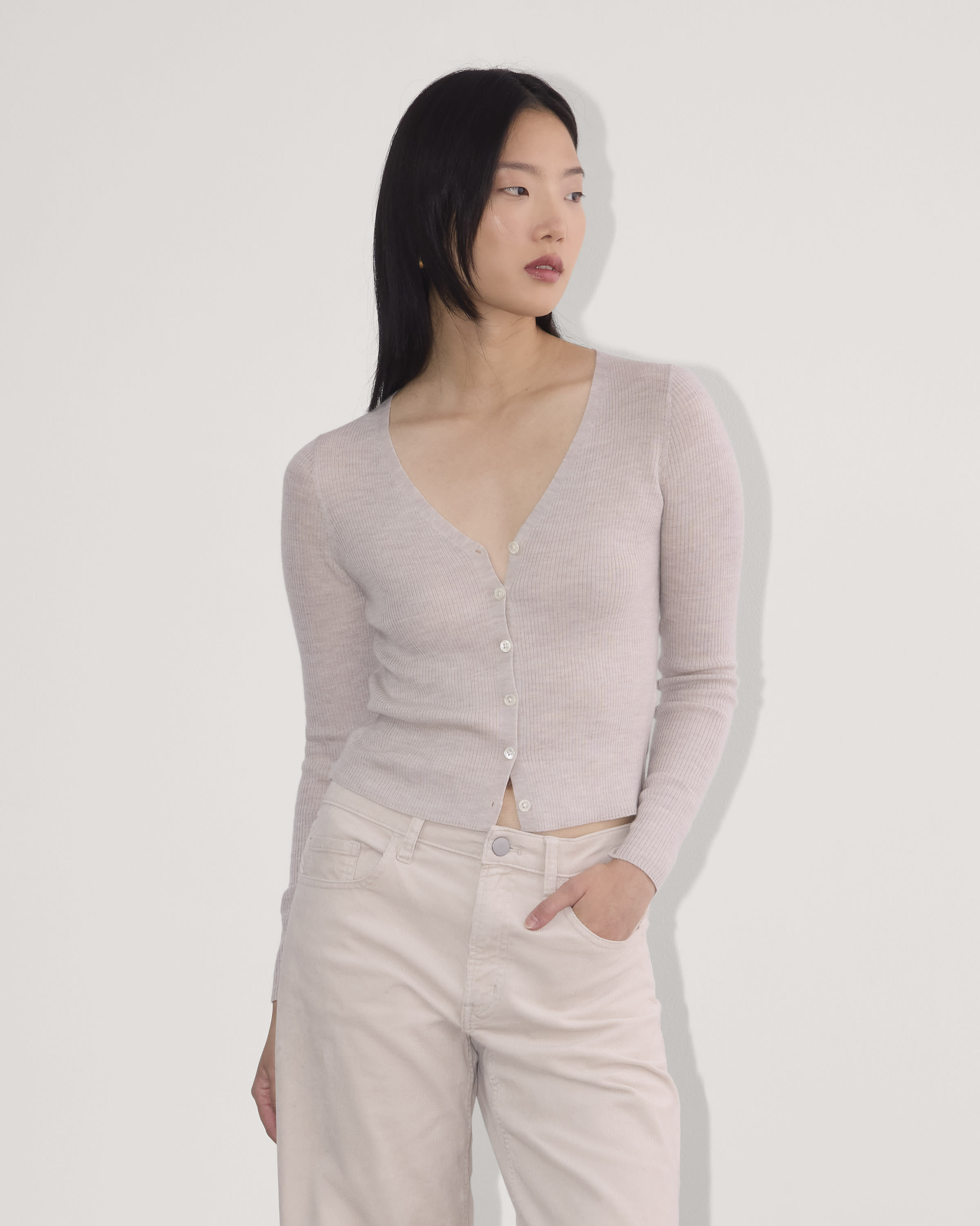 The Cardigan in Ultrasoft Merino Heather Oatmeal – Everlane