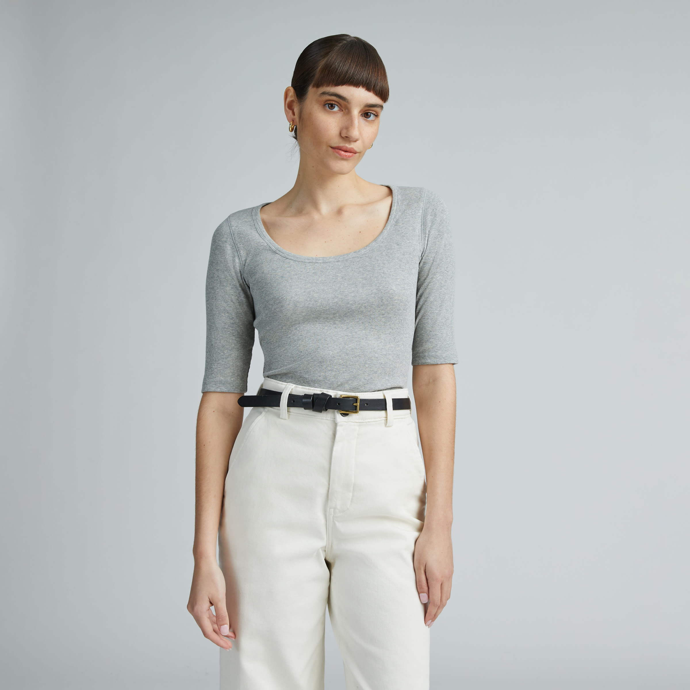 The Pima Micro-Rib Scoop-Neck Tee Heathered Grey – Everlane