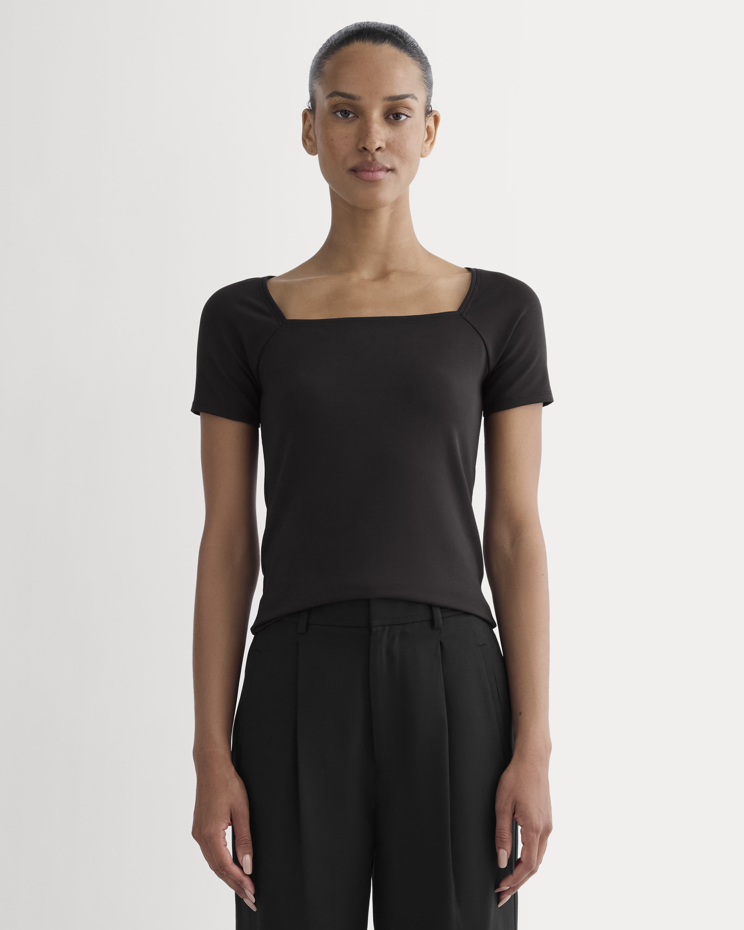 The Form Square-Neck Top Black – Everlane