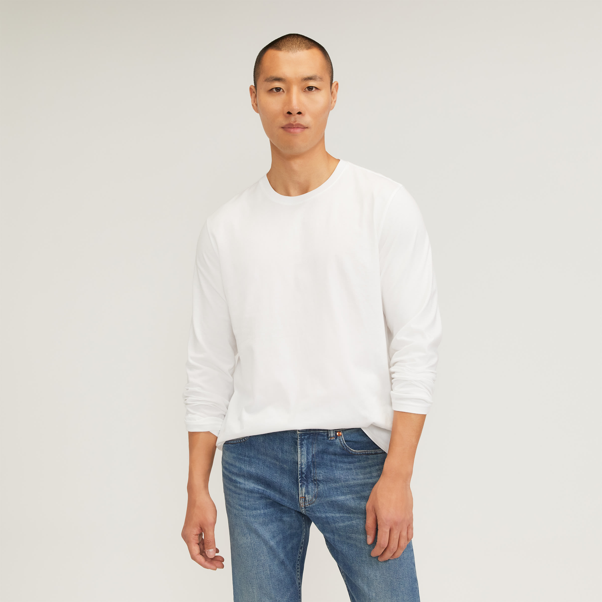 The Essential Organic Long-Sleeve Tee | Uniform White – Everlane