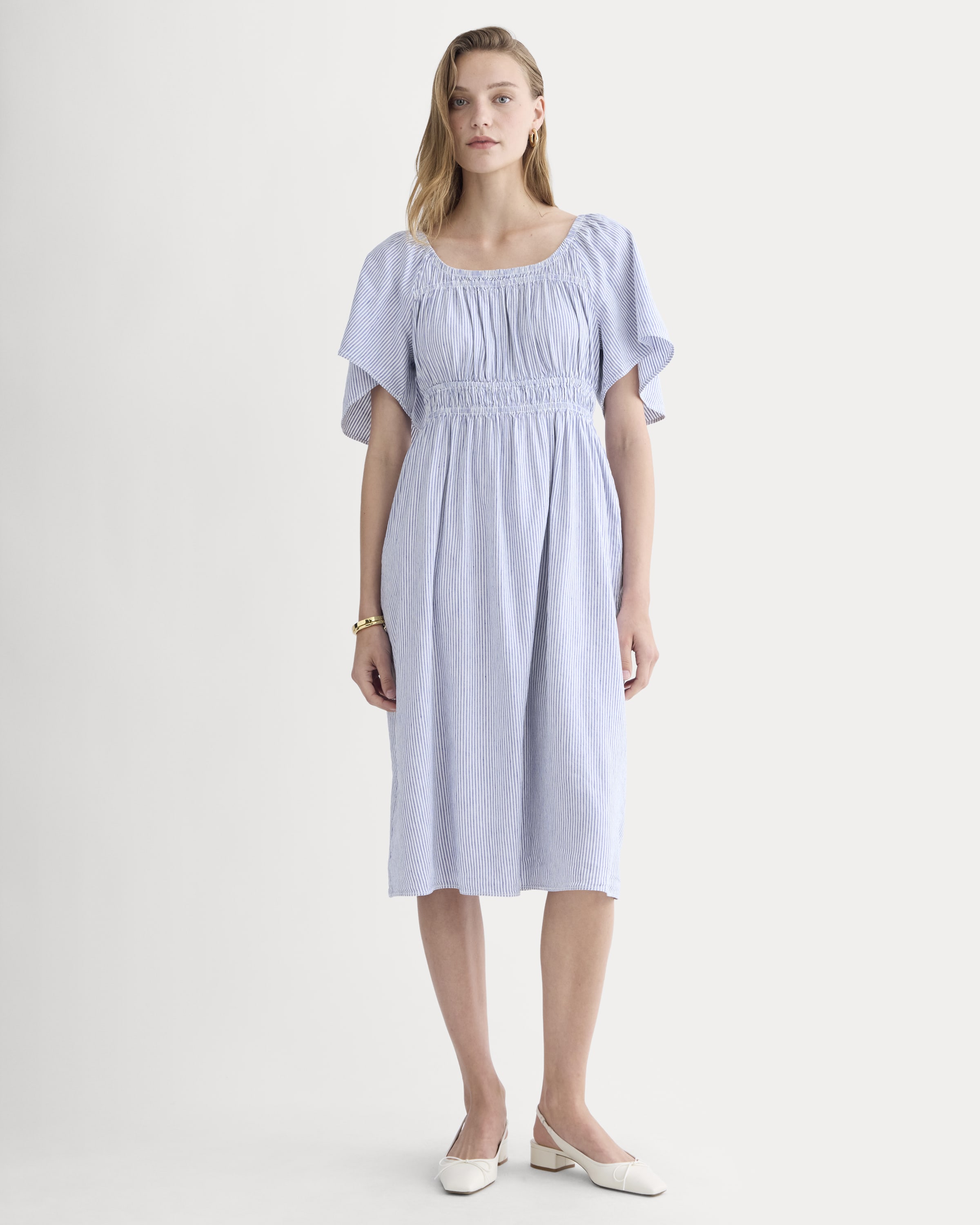 The Flutter-Sleeve Dress in Stretch Linen White / Dutch Blue – Everlane
