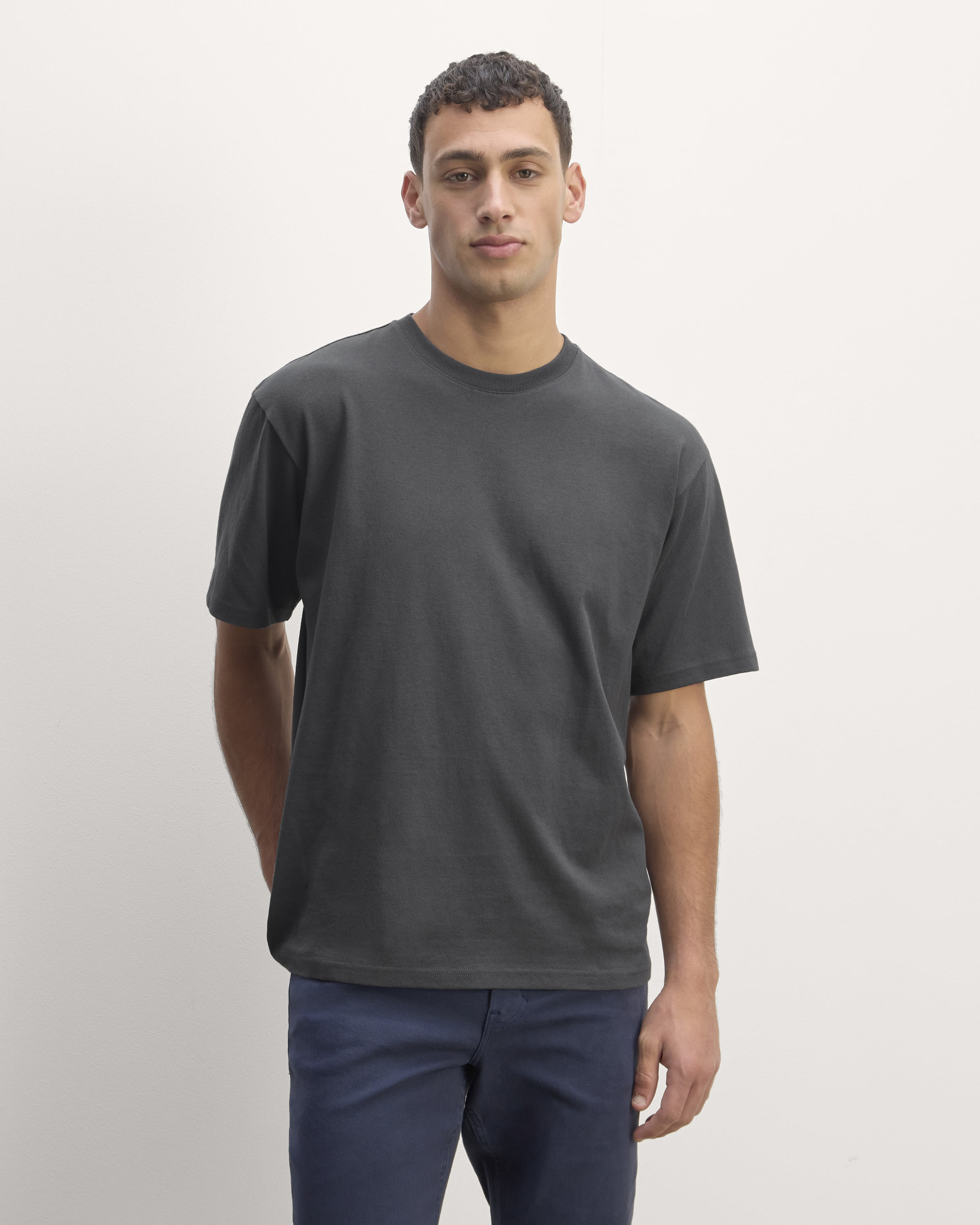 The Premium-Weight Relaxed Crew | Uniform Graphite – Everlane