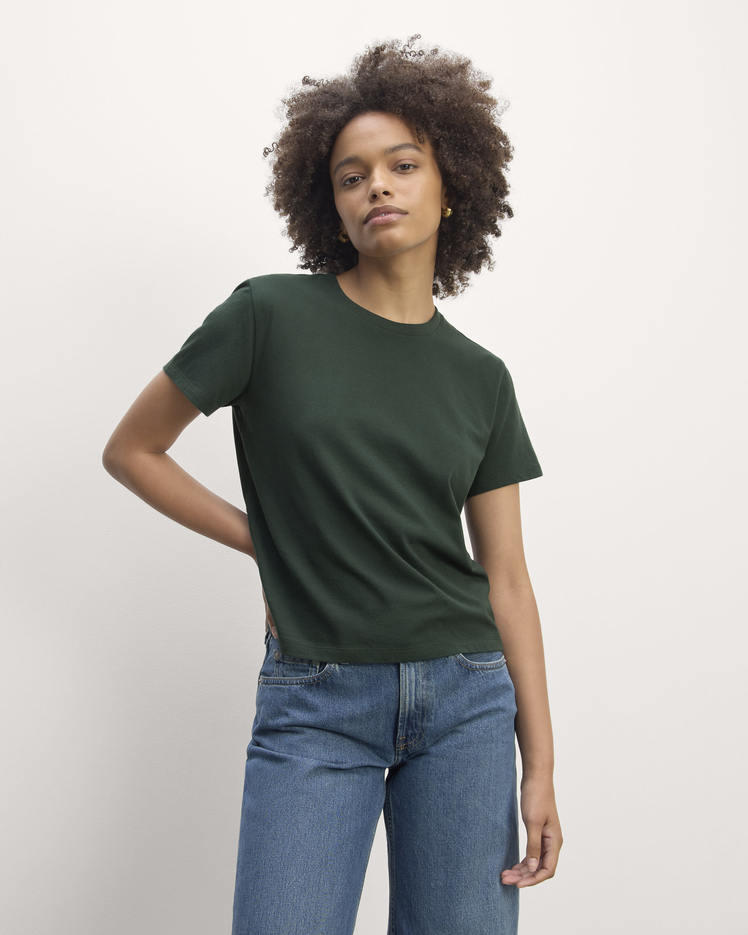 The Box-Cut Tee in Essential Cotton Scarab – Everlane