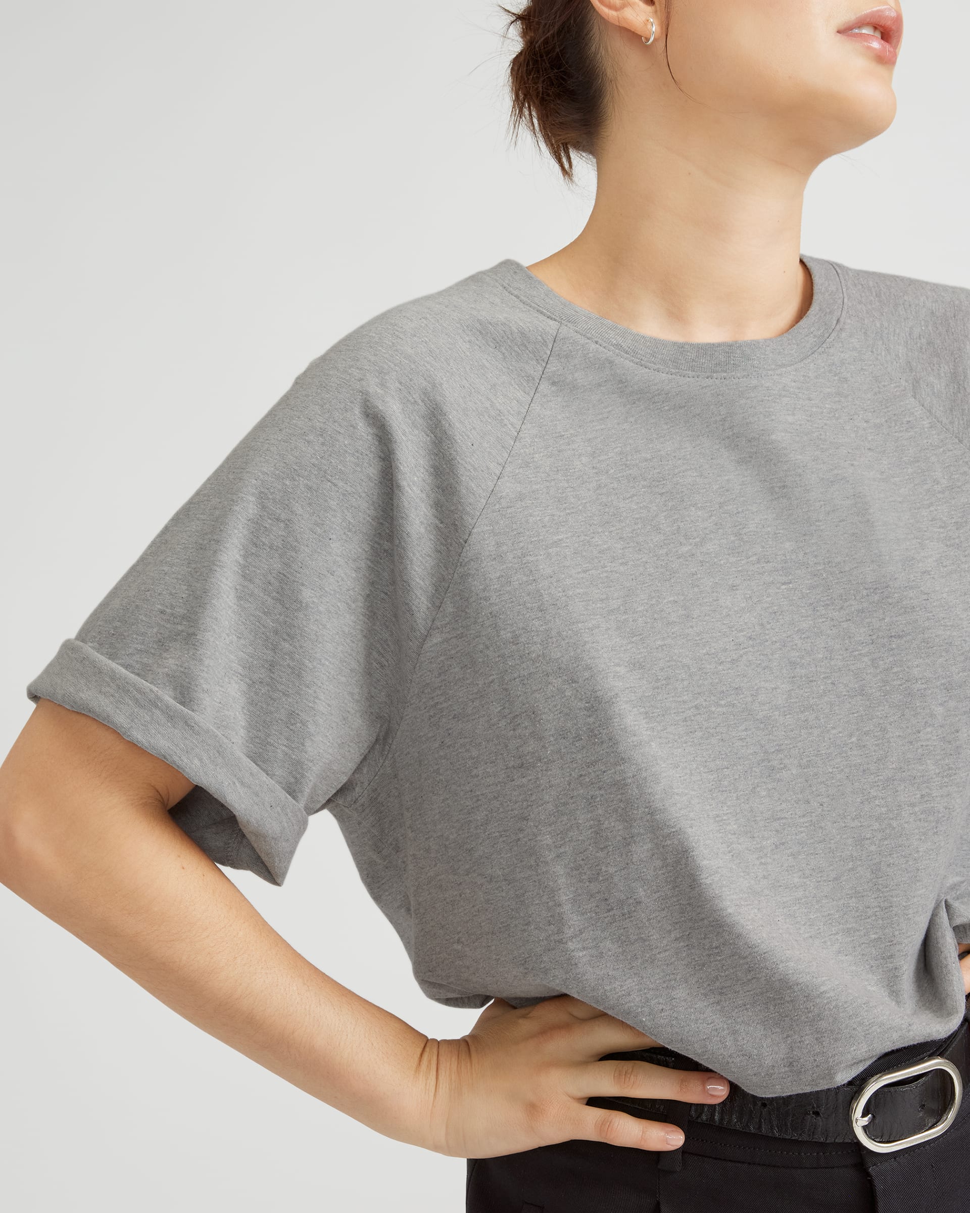 The Organic Cotton Raglan Tee Heathered Grey – Everlane