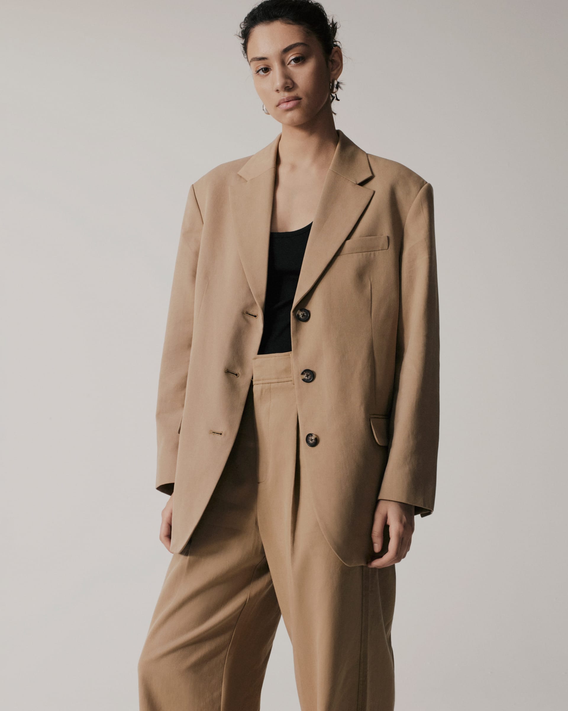 The ’80s Blazer Ash Brown – Everlane