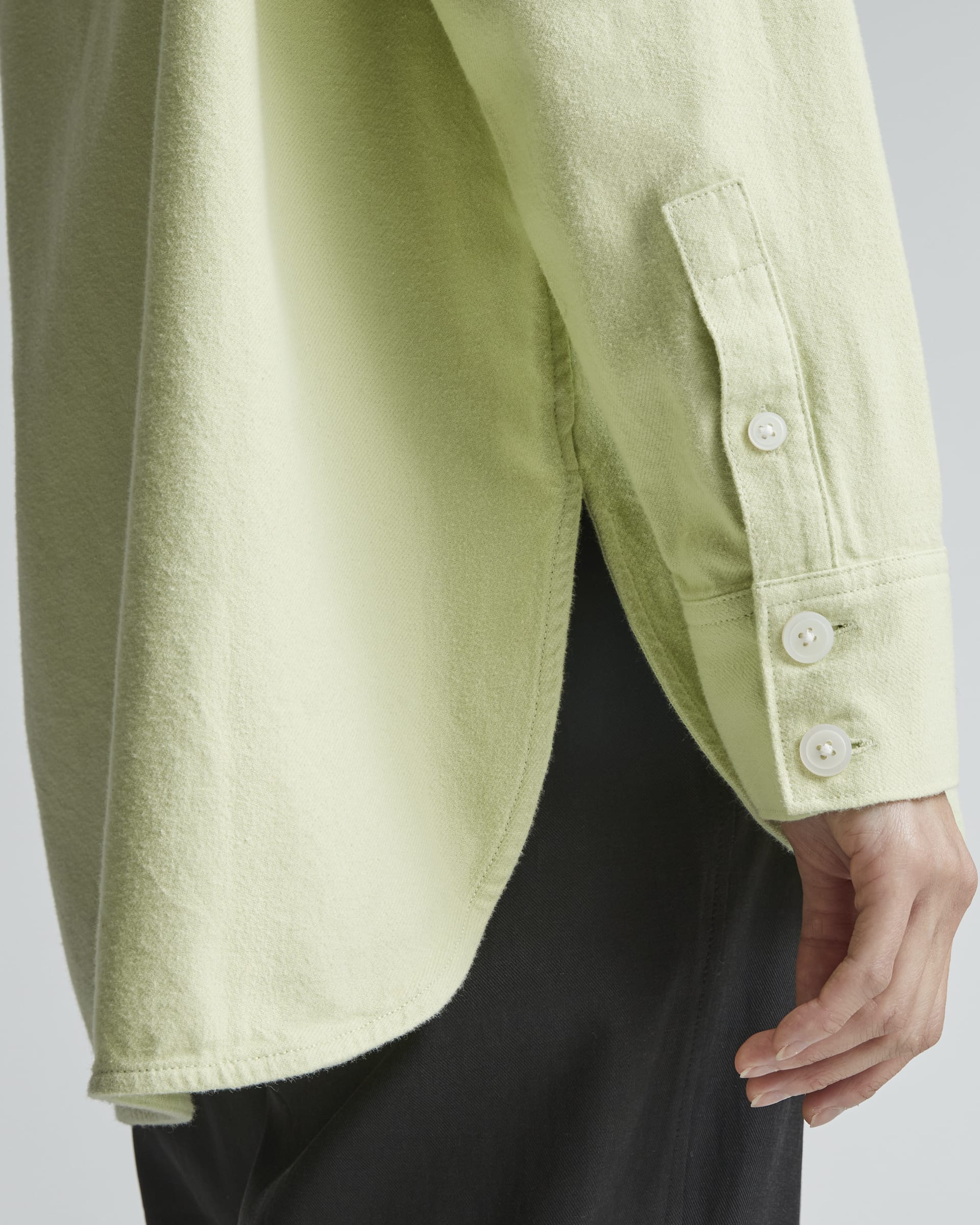 The Classic Cotton Flannel Shirt Seafoam Green – Everlane