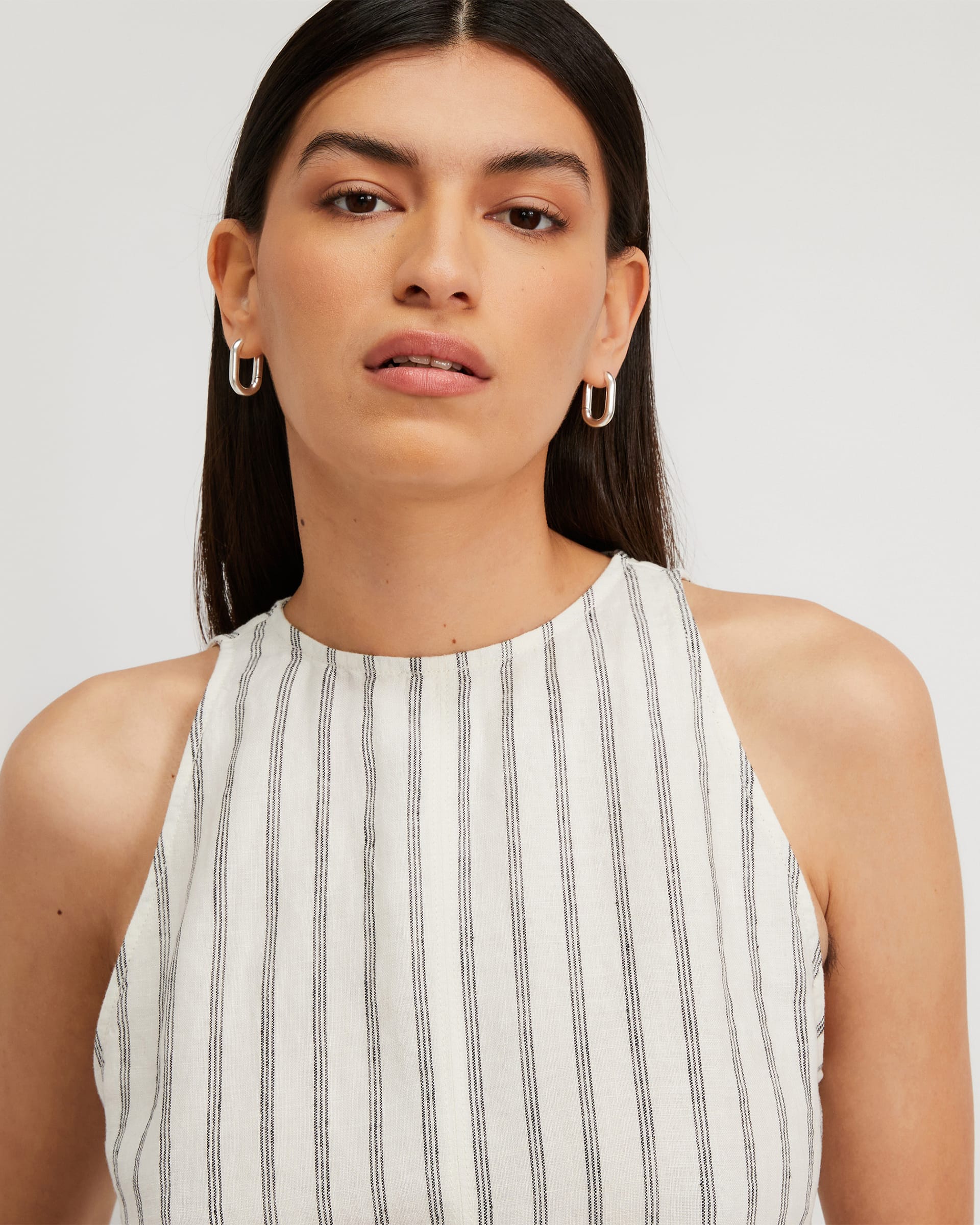 The Linen High-Neck Tank Black / Canvas Tan – Everlane