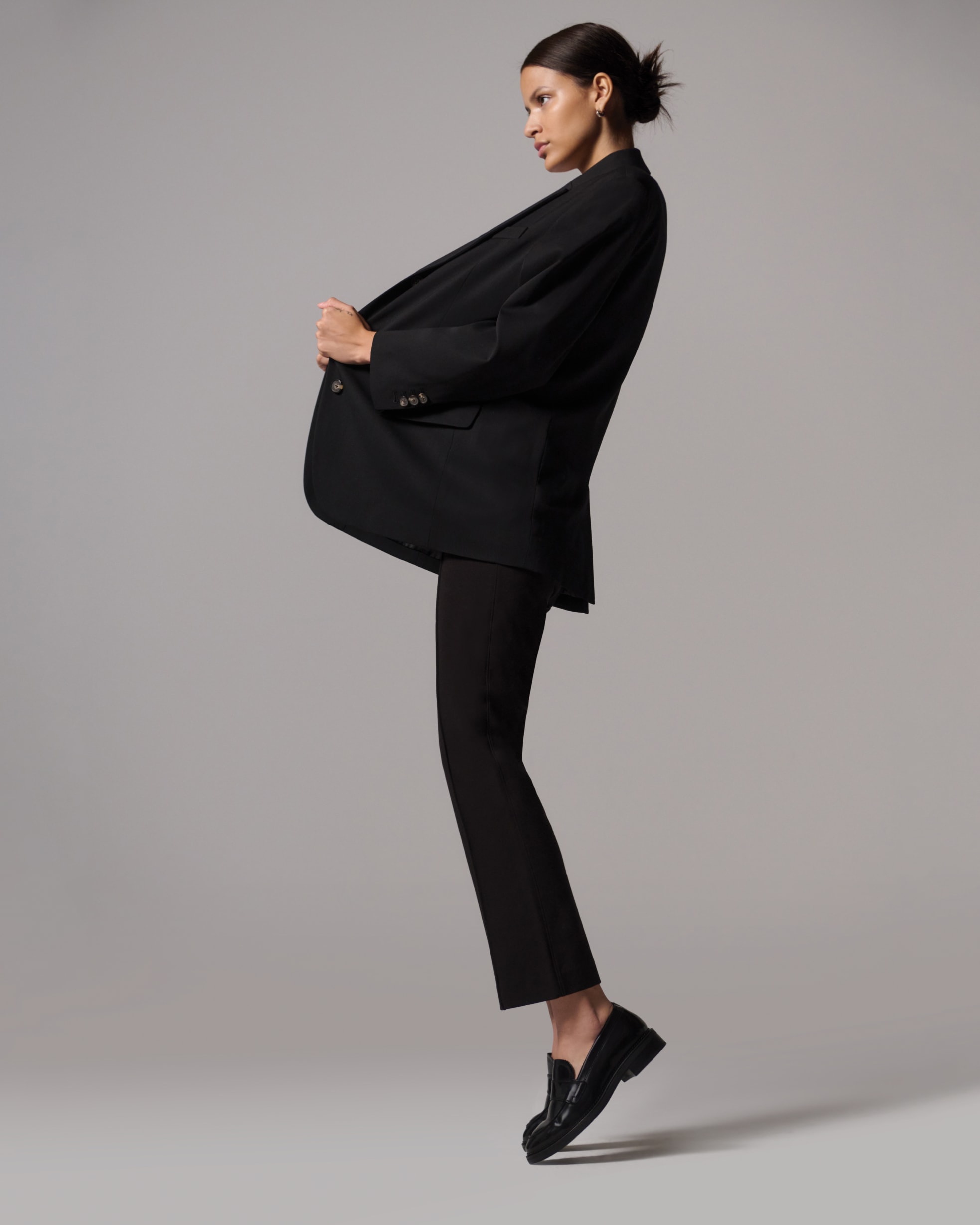 The ’80s Blazer Black – Everlane