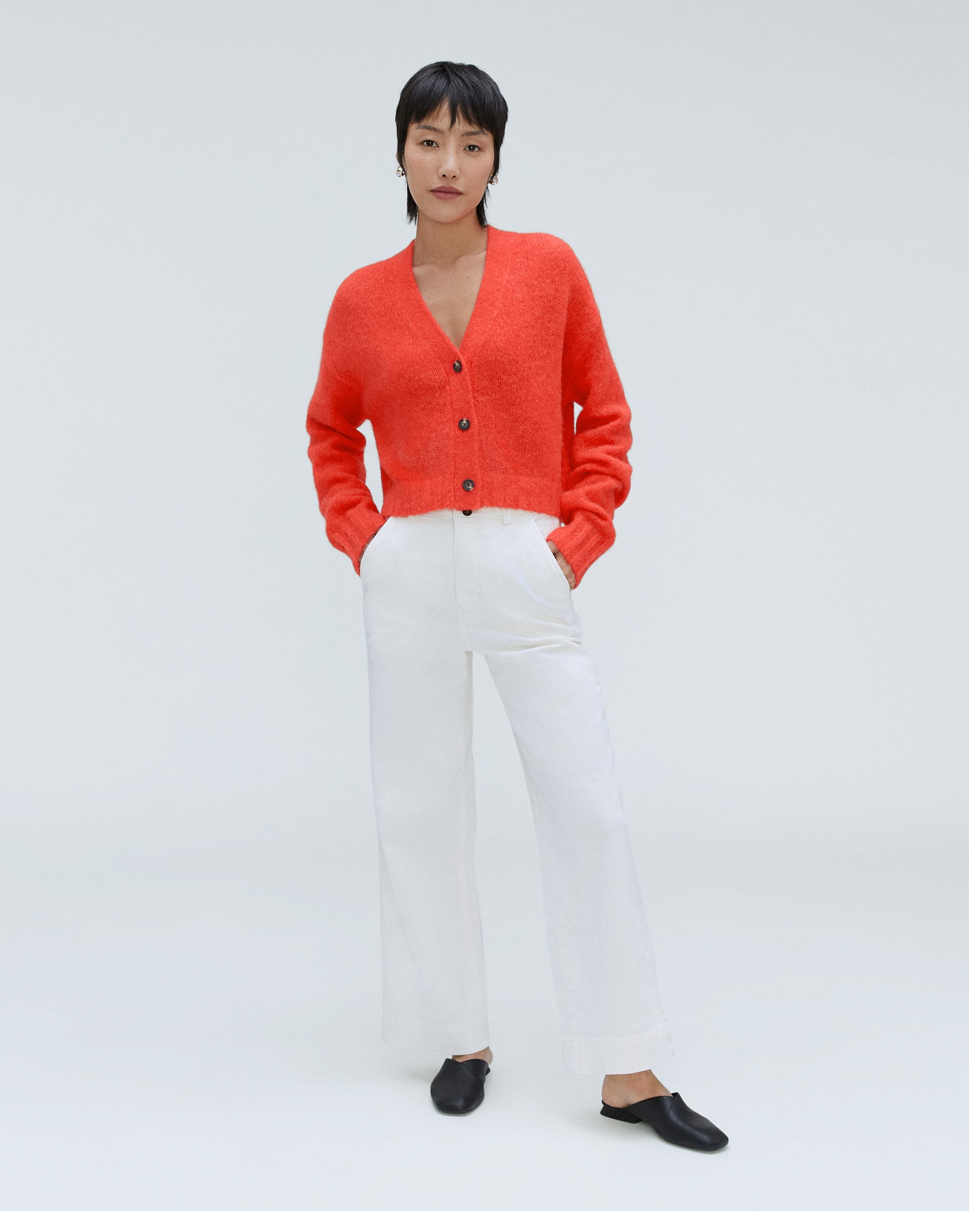 The Alpaca V-Neck Cropped Cardigan Red Orange – Everlane