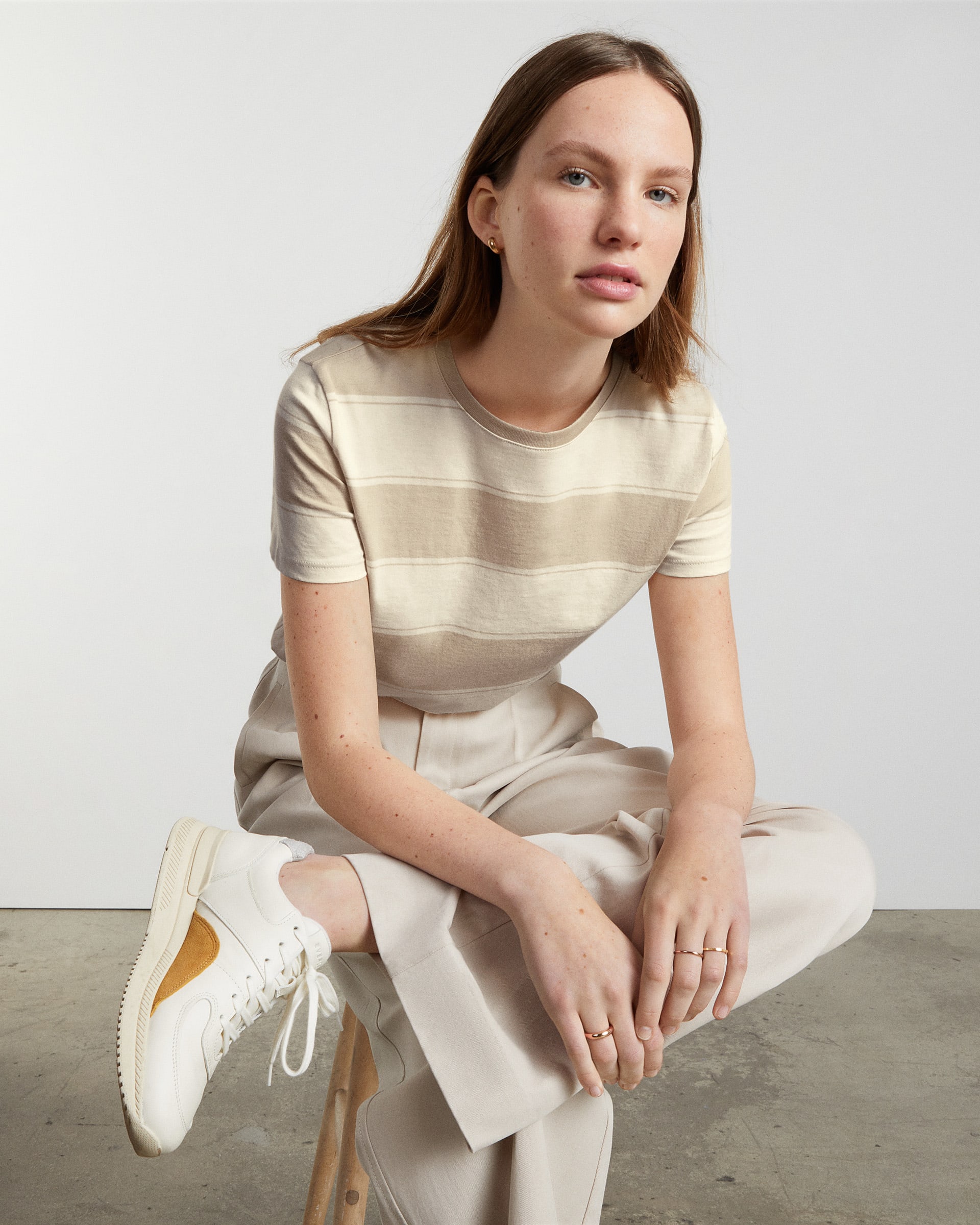 The Organic Cotton Box-Cut Tee Pale Khaki / Canvas Tan – Everlane