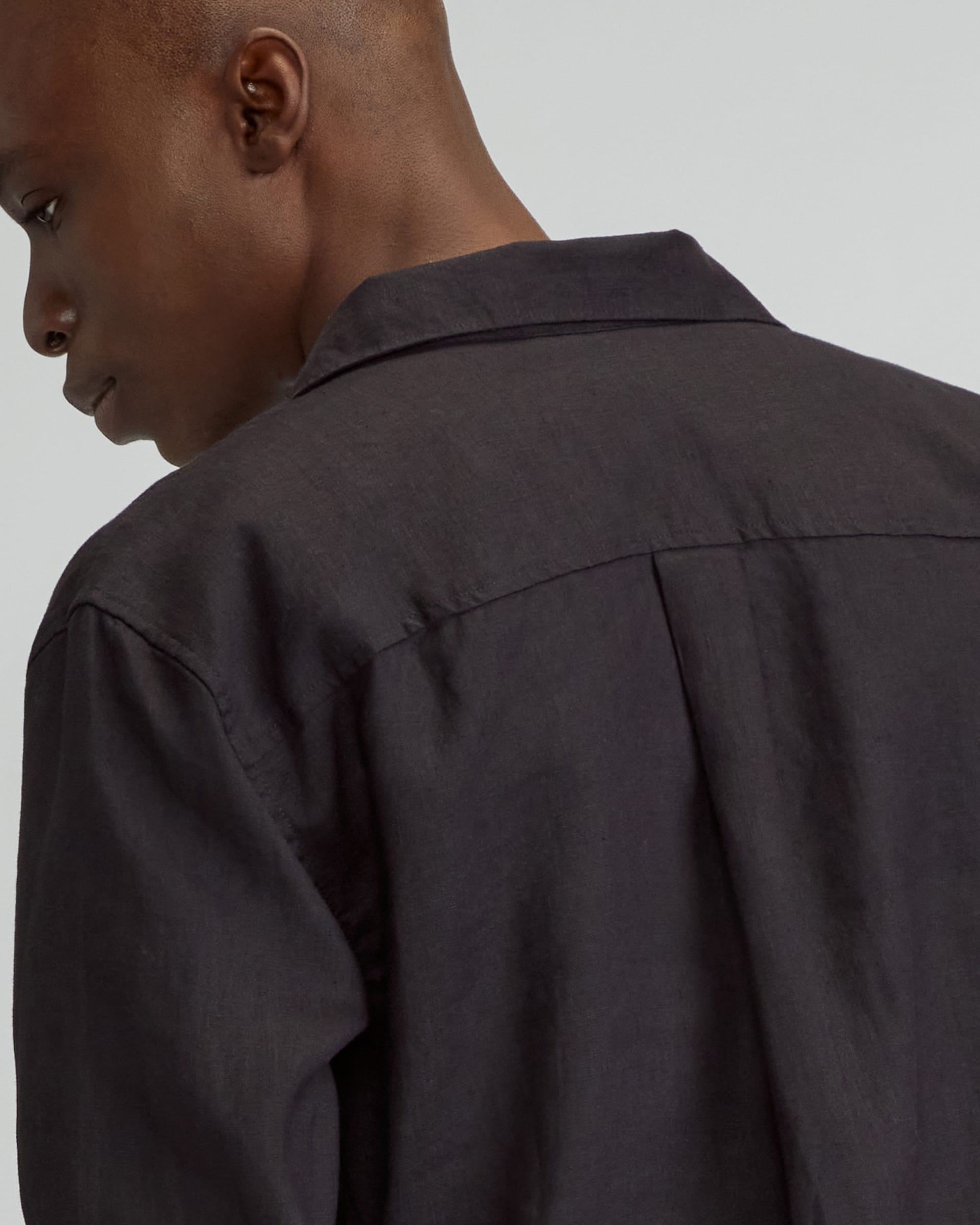 The Relaxed Linen Long-Sleeve Shirt Black – Everlane