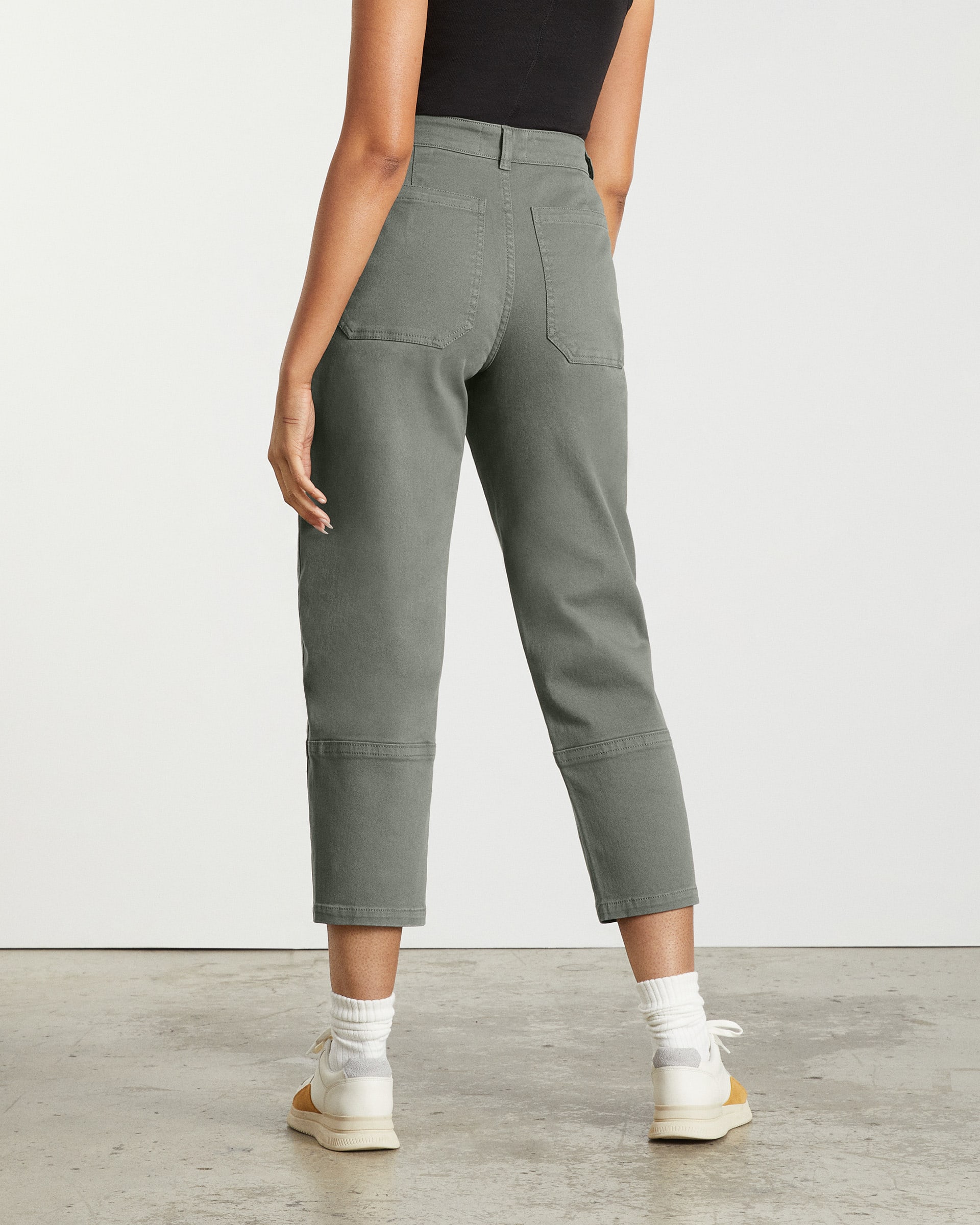 The Utility Barrel Pant Pewter Green – Everlane