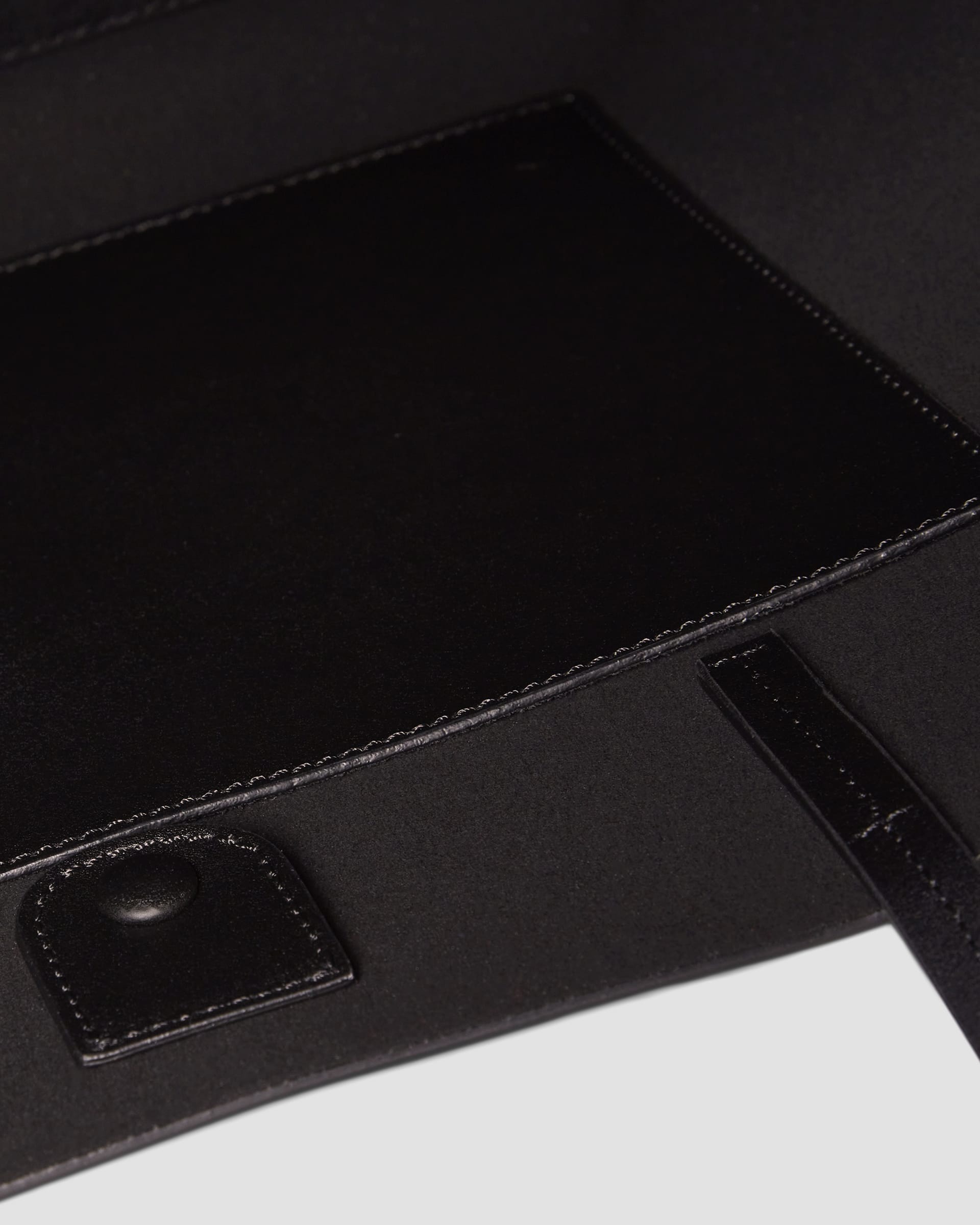 The Luxe Medium Italian Leather Tote Black – Everlane