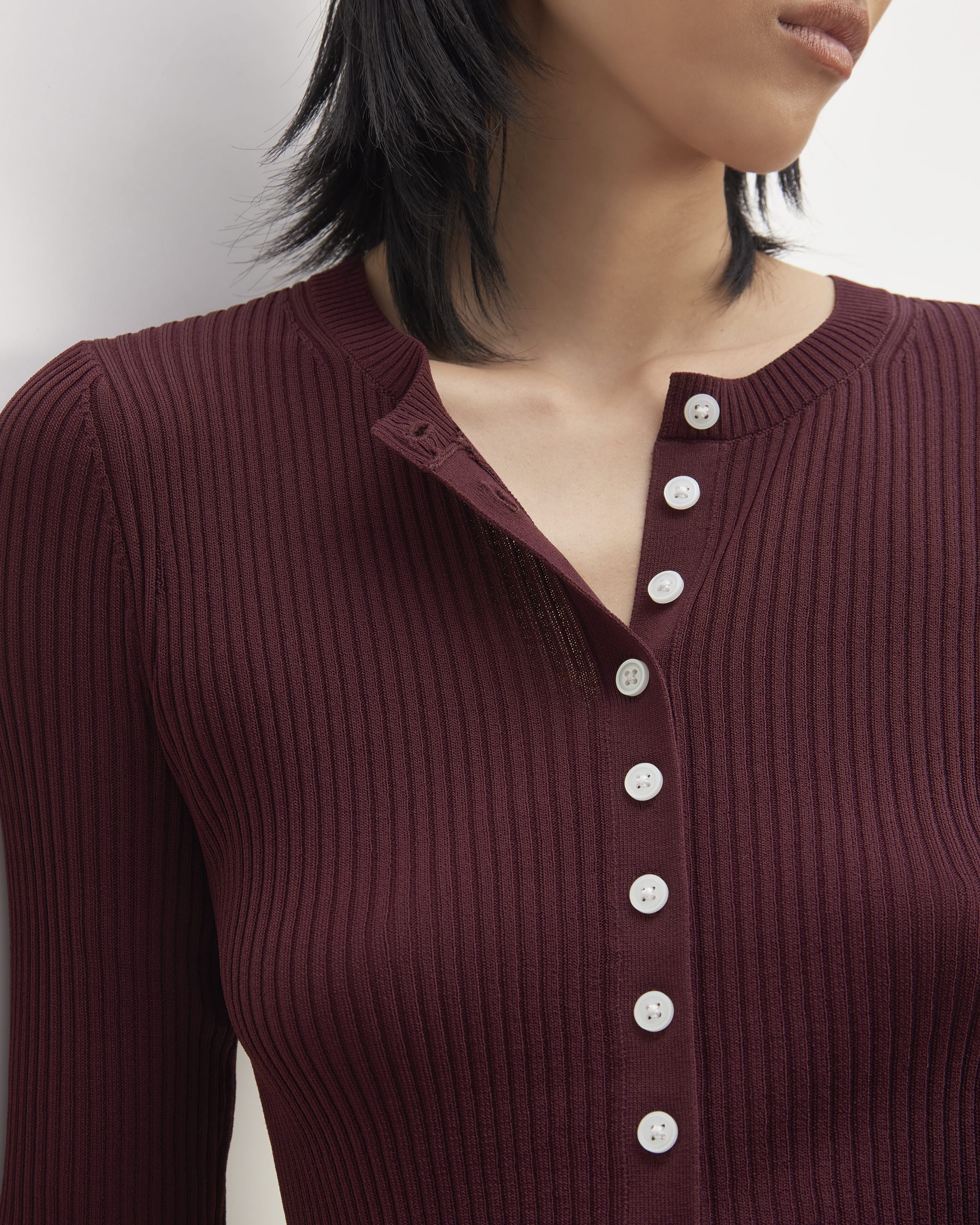 The Ribbed Cropped Cardigan Burgundy – Everlane