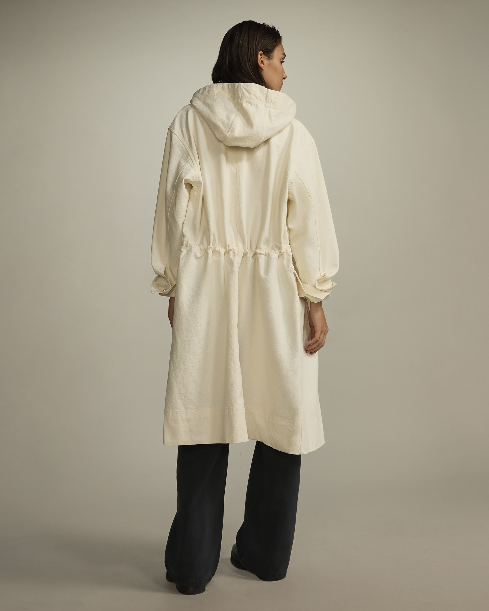 The Canvas Organic Cotton Parka Bone – Everlane
