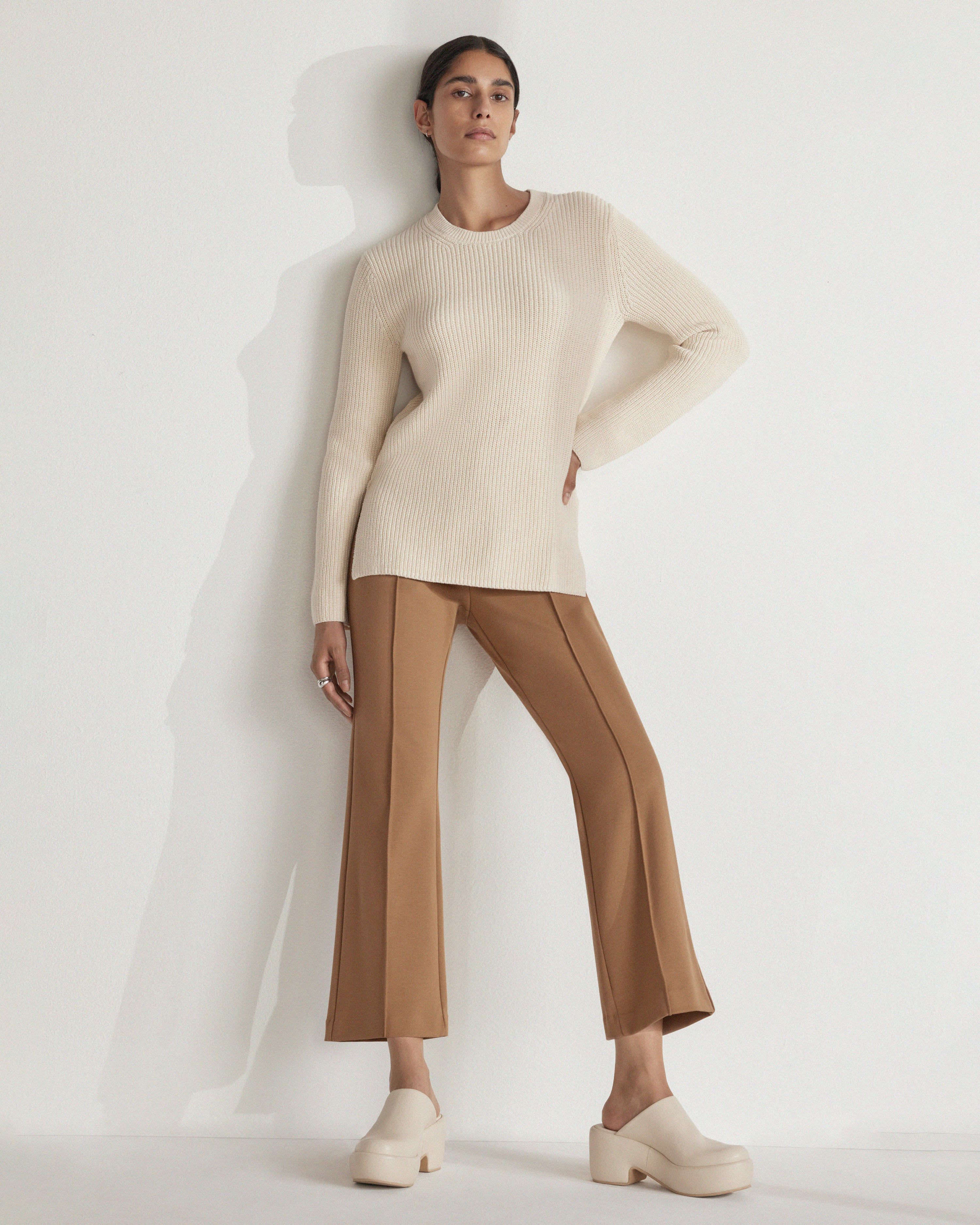 The Dream Kick Flare Pant Toasted Coconut – Everlane