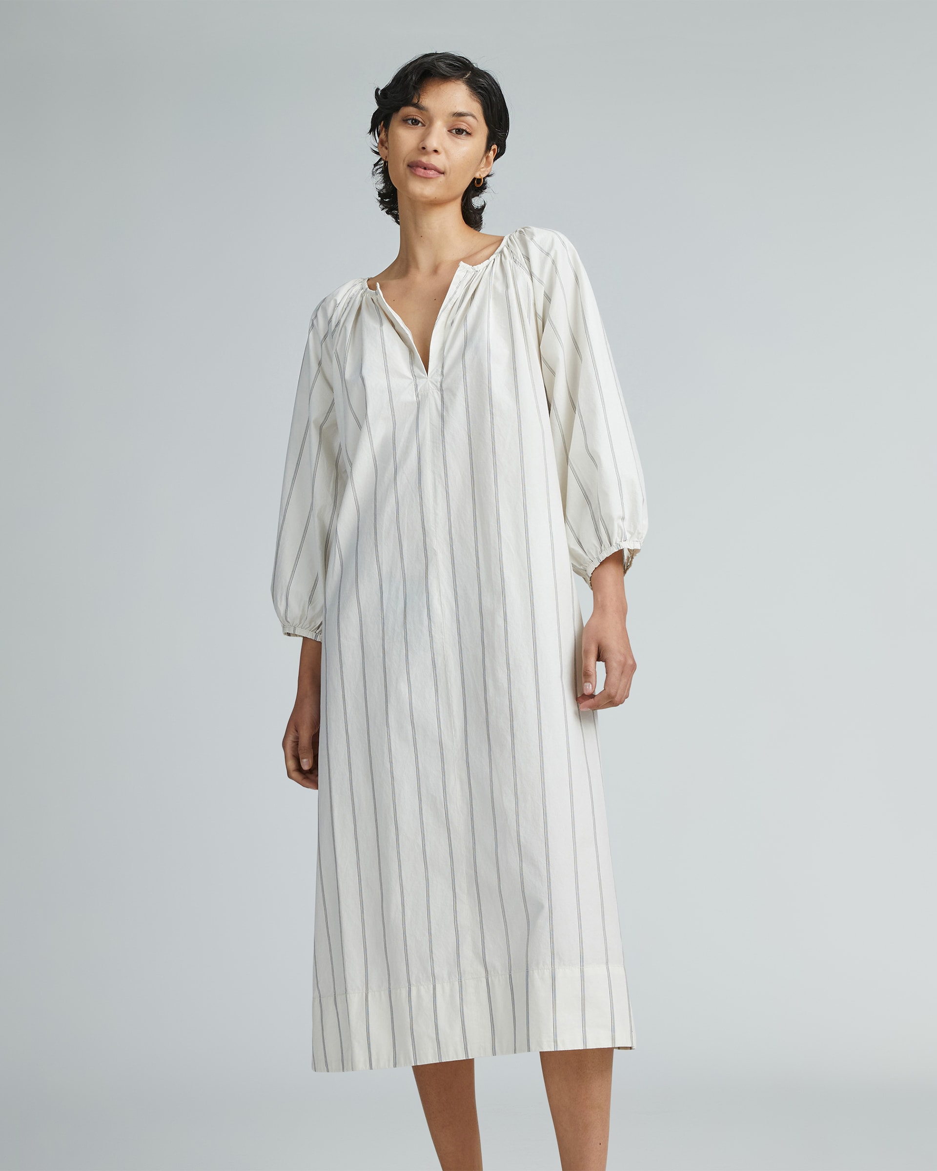 The Raglan Sleeve Poplin Dress Black / Canvas Tan – Everlane